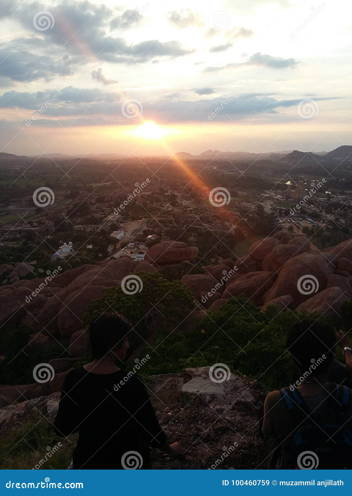 Hampi sunset editorial stock image. Image of spiritual - 100460759