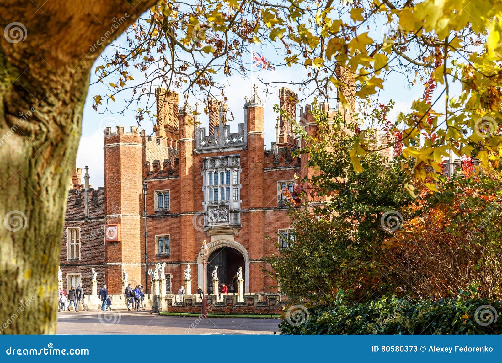 Hampton Court in autumn editorial stock photo. Image of large - 80580373