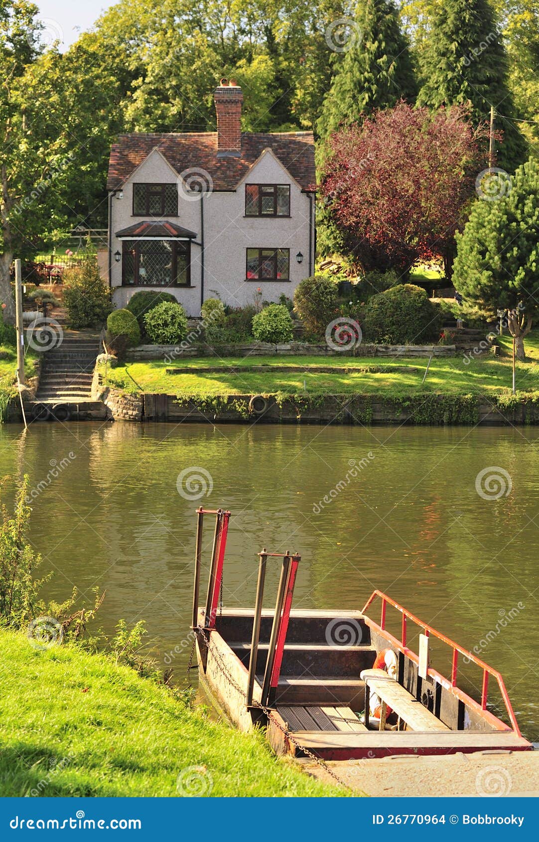 Hampton River Ferry, Avon, Evesham Stock Photo - Image of bottom ...