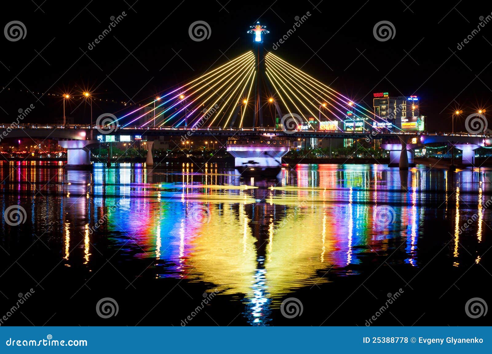 Han River Bridge in Danang editorial stock photo. Image of asia - 25388778