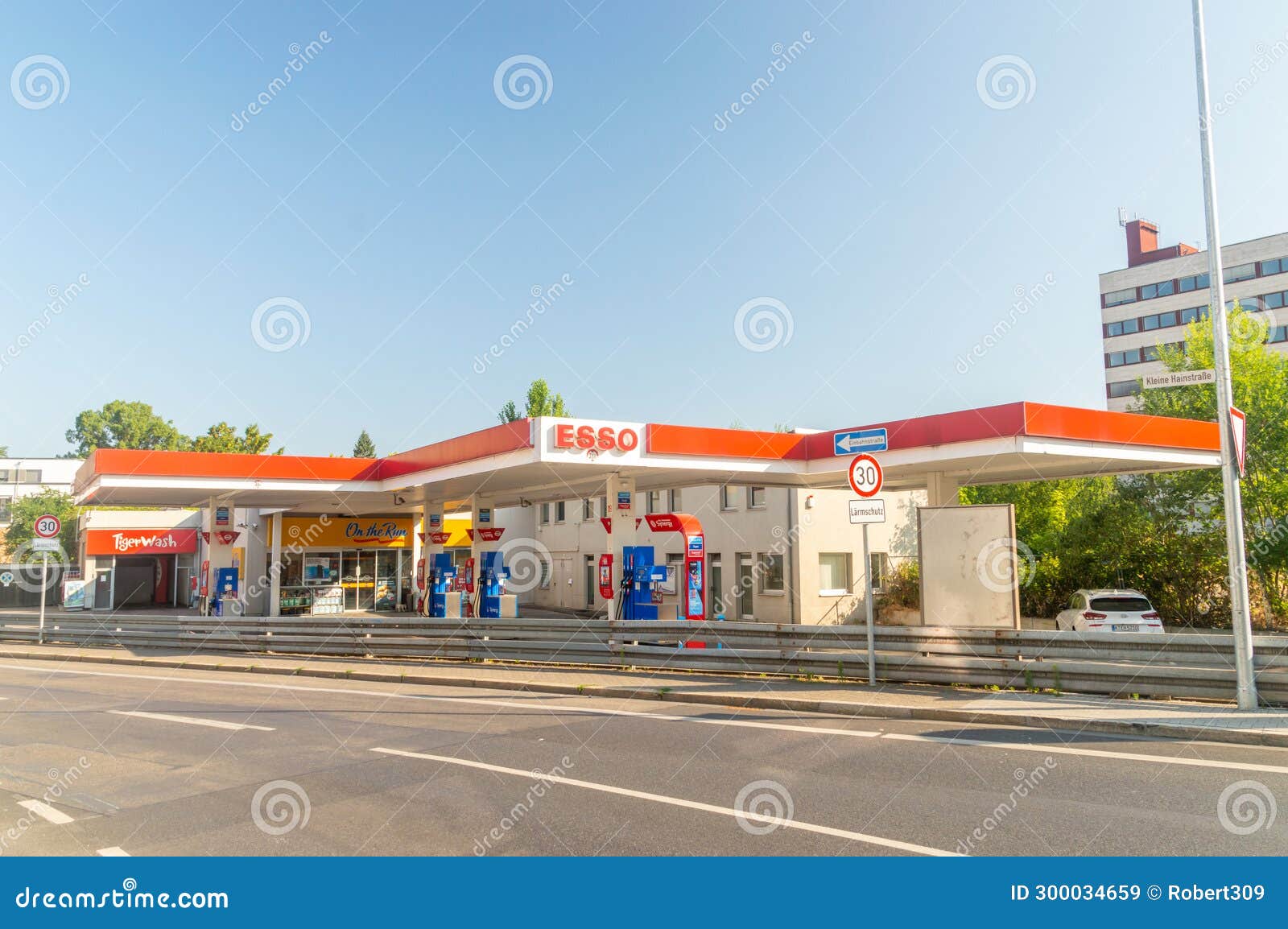 Esso gas station editorial stock image. Image of urban - 300034659