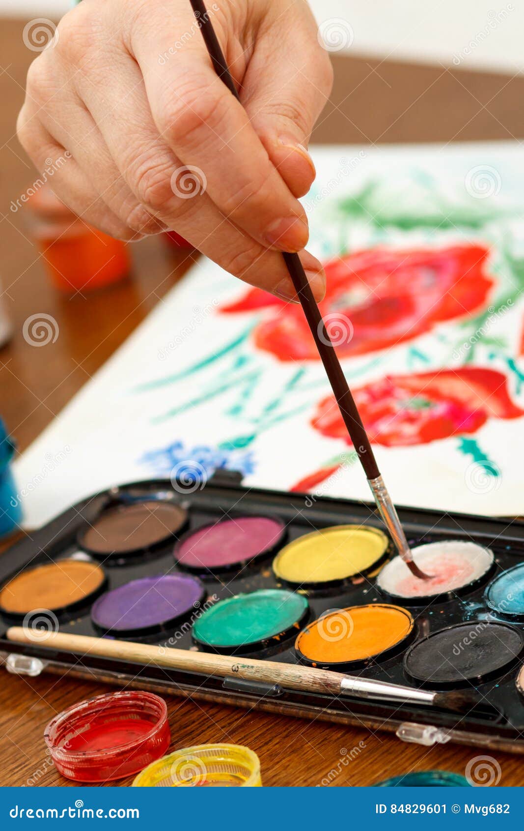 Hand of the Artist with Paintbrush Stock Image - Image of painting ...