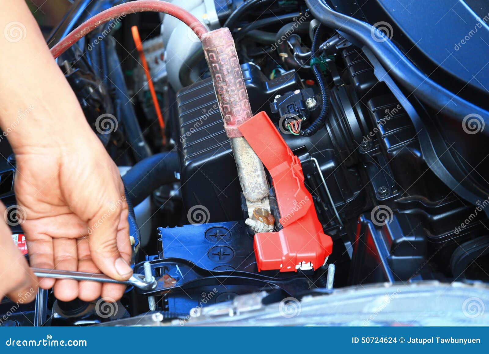 Hand of Auto Mechanic Repair Car Stock Photo - Image of disconnect ...