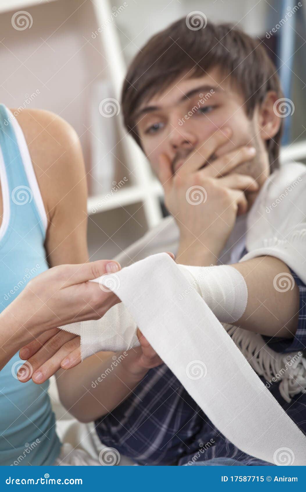 Hand bandage stock image. Image of covering, medical - 17587715