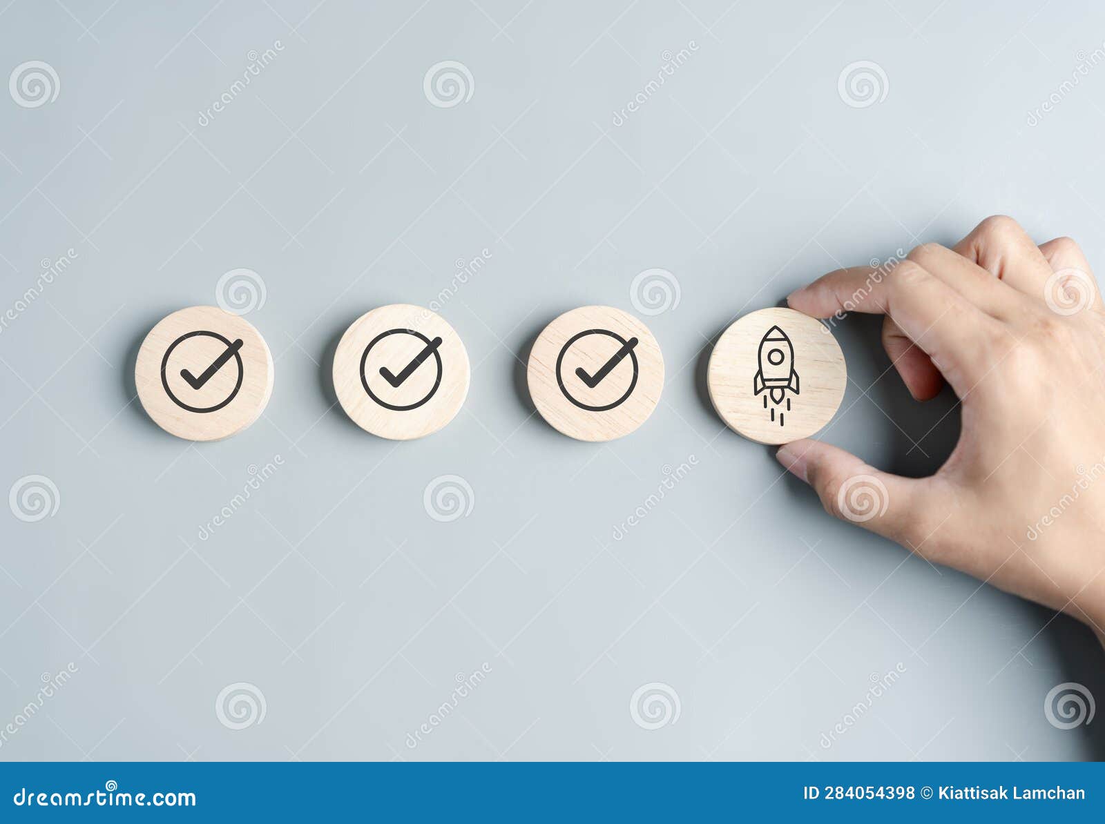 Hand Business with Rocket Launch Icon, Fast Start Up Business Checklist ...