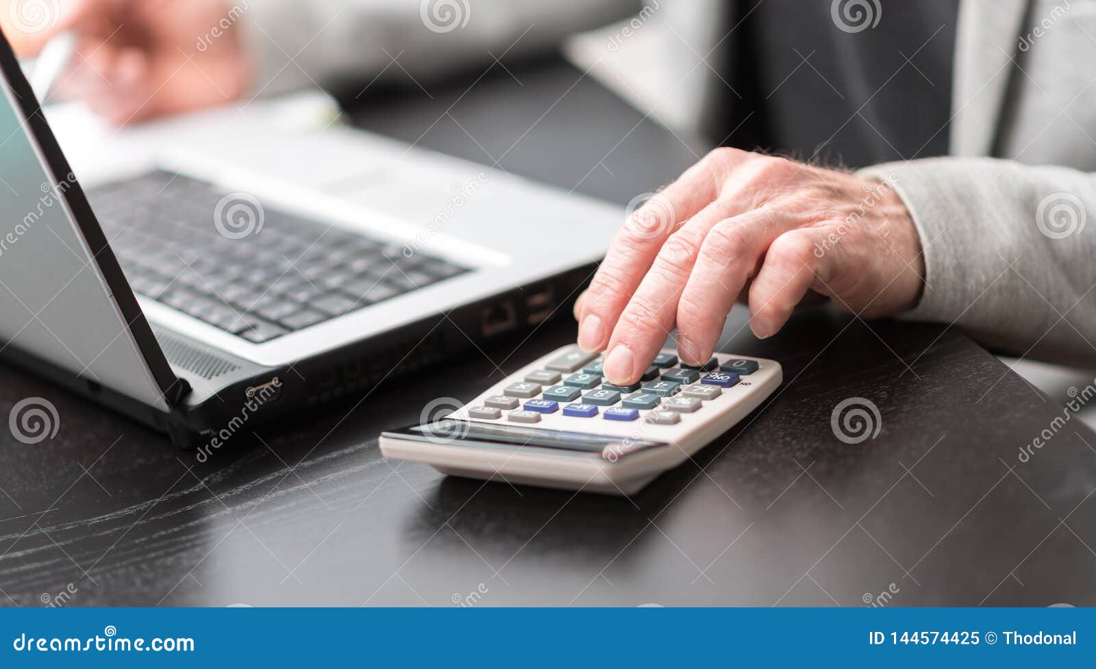 Hand of Businessman Using Calculator Stock Image - Image of budget ... Hand of Businessman Using Calculator Stock Image - Image of budget ...