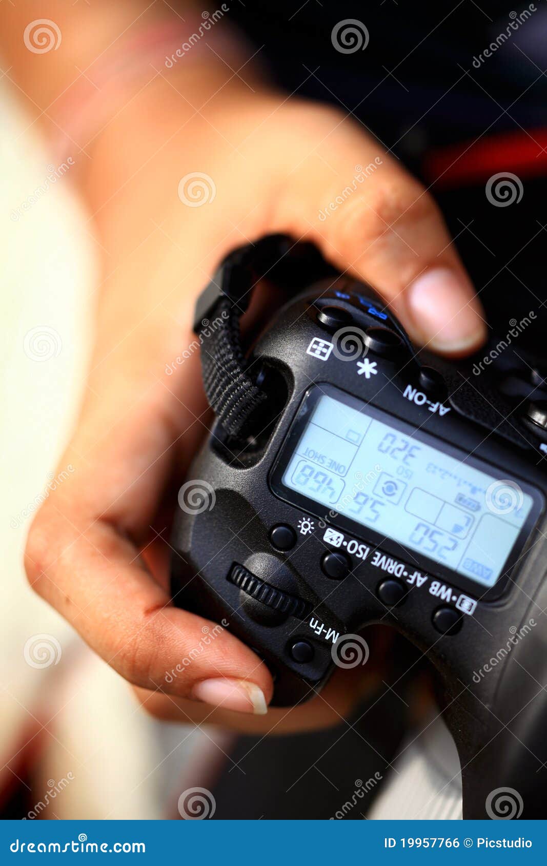 Hand on camera stock photo. Image of focus, speed, grip - 19957766