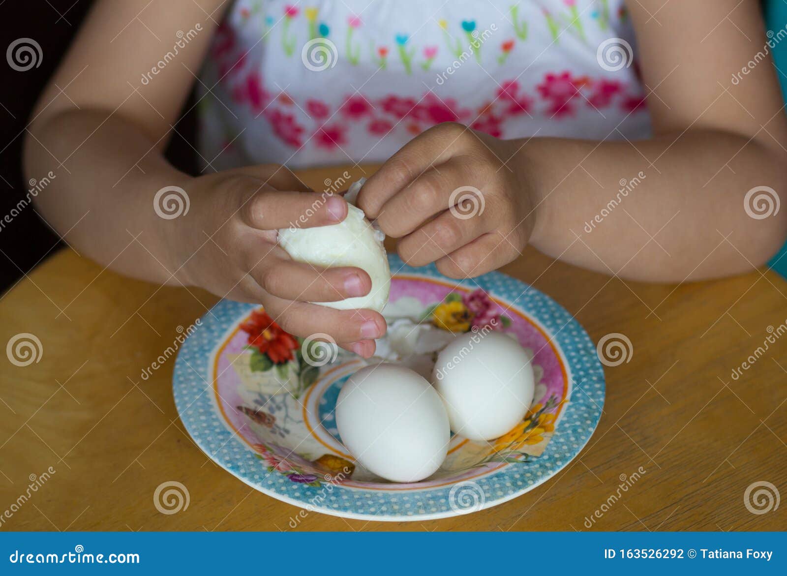 Hand of Child Peeling Egg Pulling Off Shell Stock Photo - Image of ...