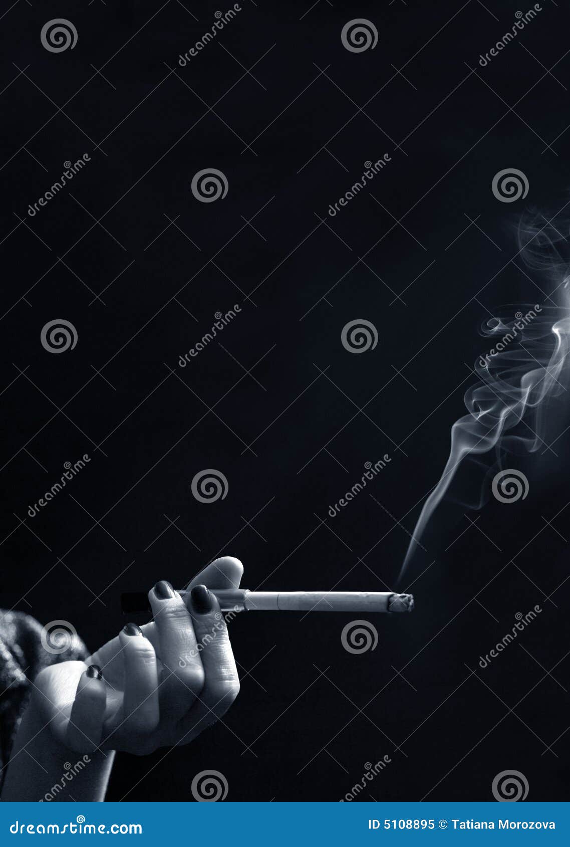 Hand with a cigarette stock image. Image of danger, lung - 5108895
