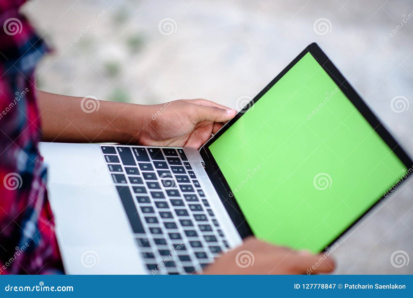 Hand and Computer To Work with Computer. Online Business through Stock ...