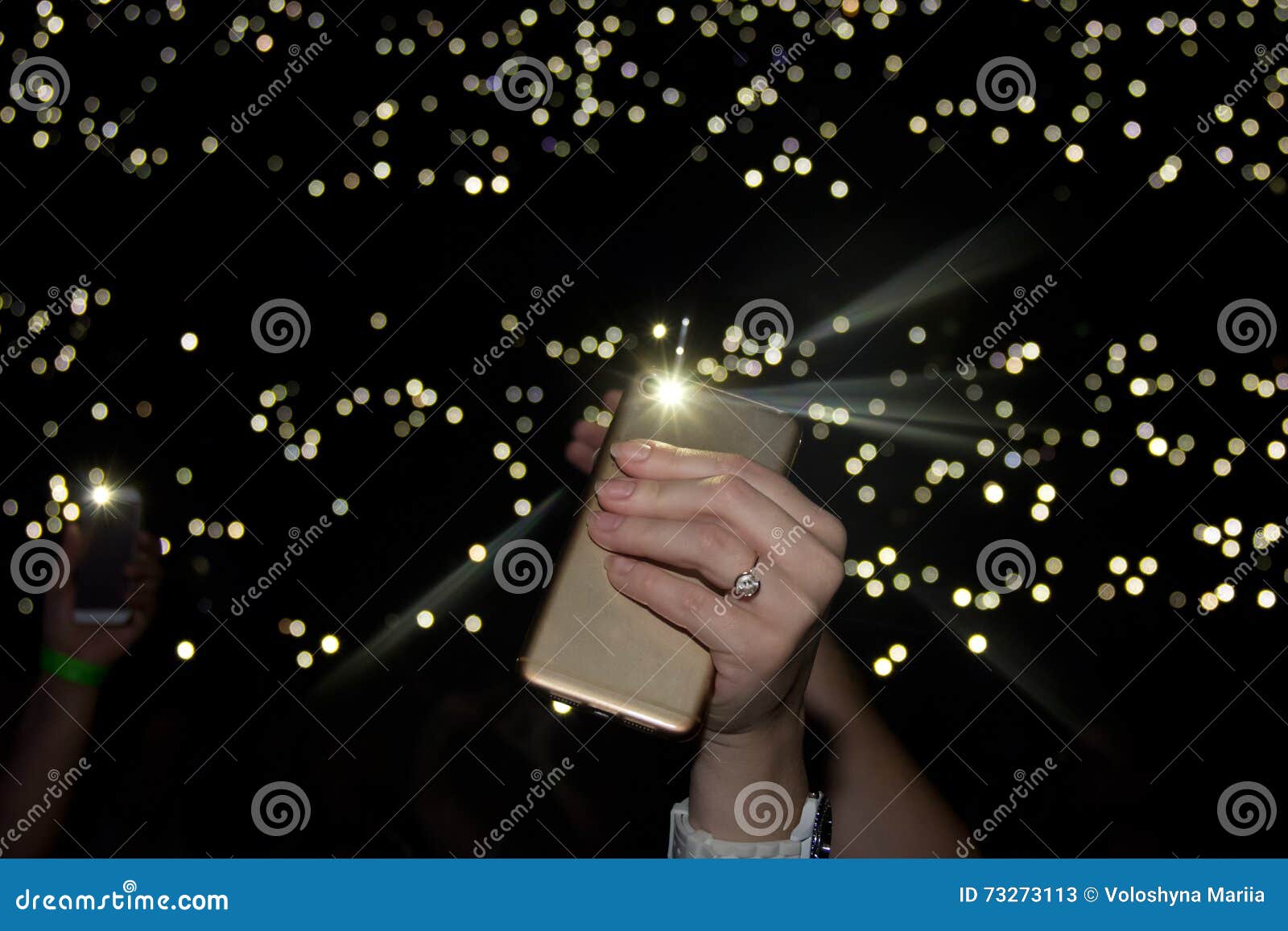 Concert Audience Phone Flashlight Stock Photos - Free & Royalty-Free ...