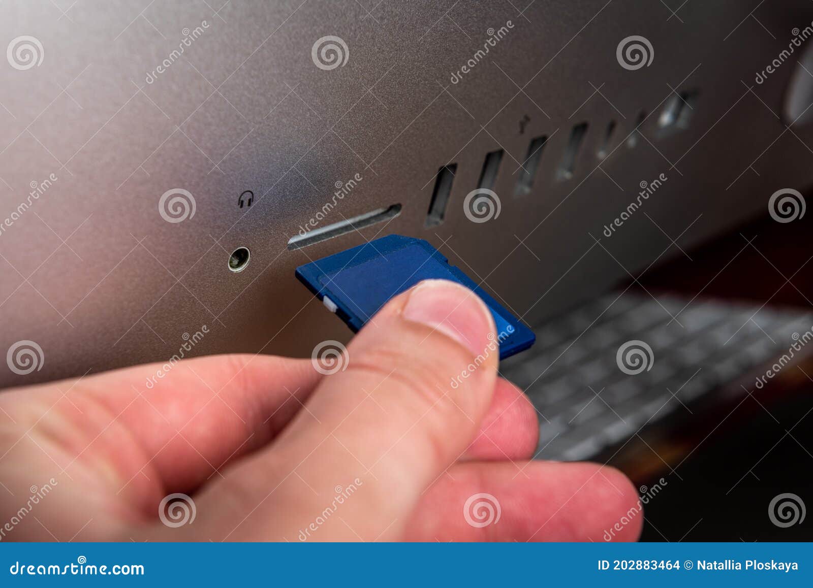 Hand Connecting USB Flash Drive To Laptop Computer Stock Photo - Image ...