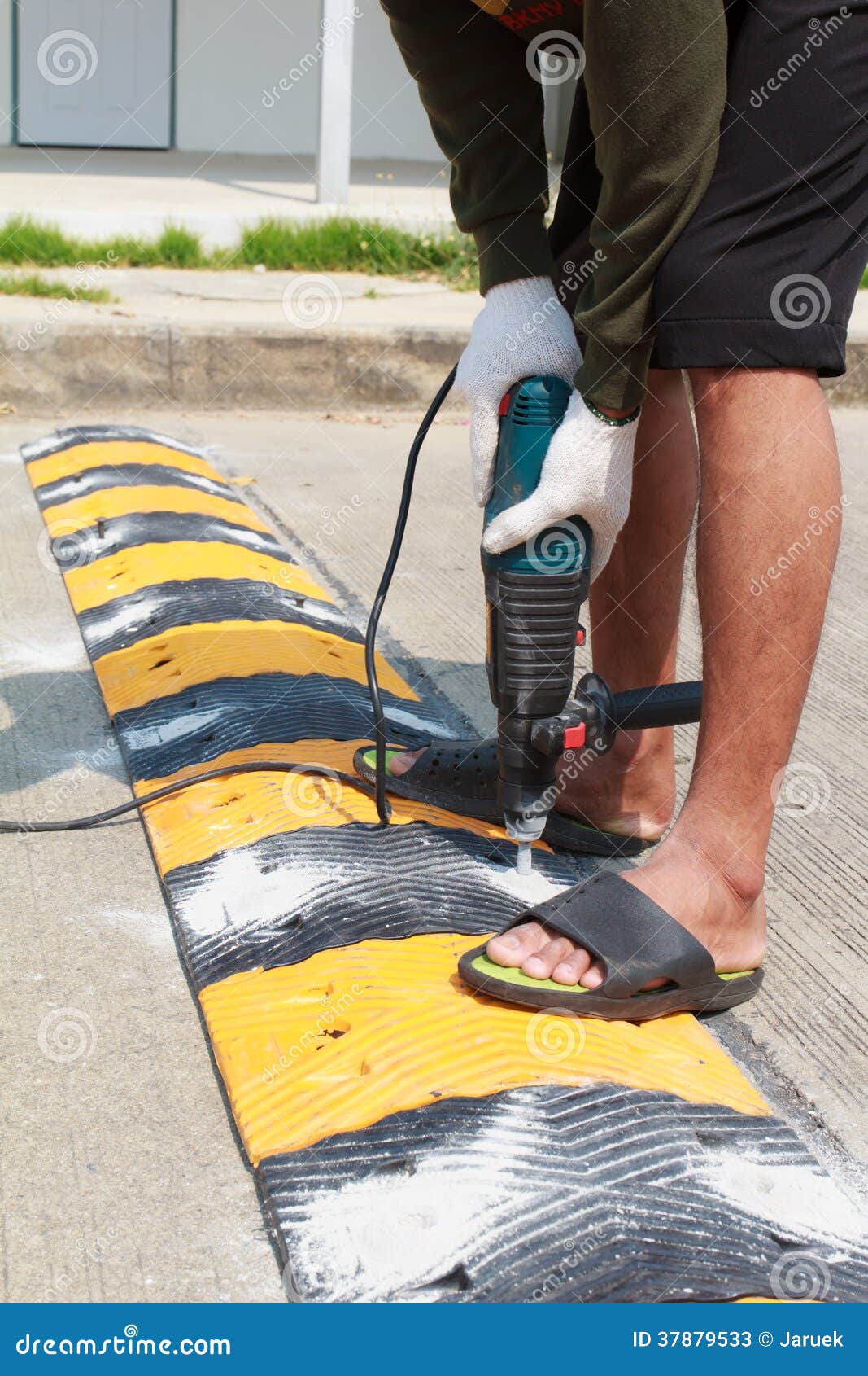 Hand of Construction Worker Stock Image - Image of road, male: 37879533