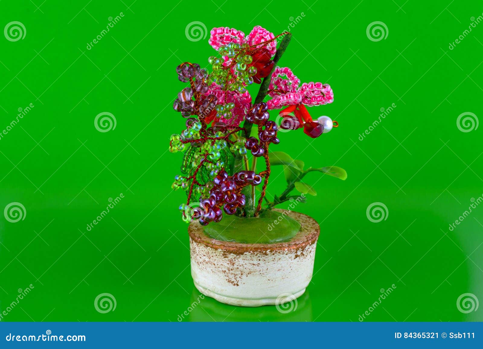 Hand crafts at craft fair stock image. Image of shape - 84365321