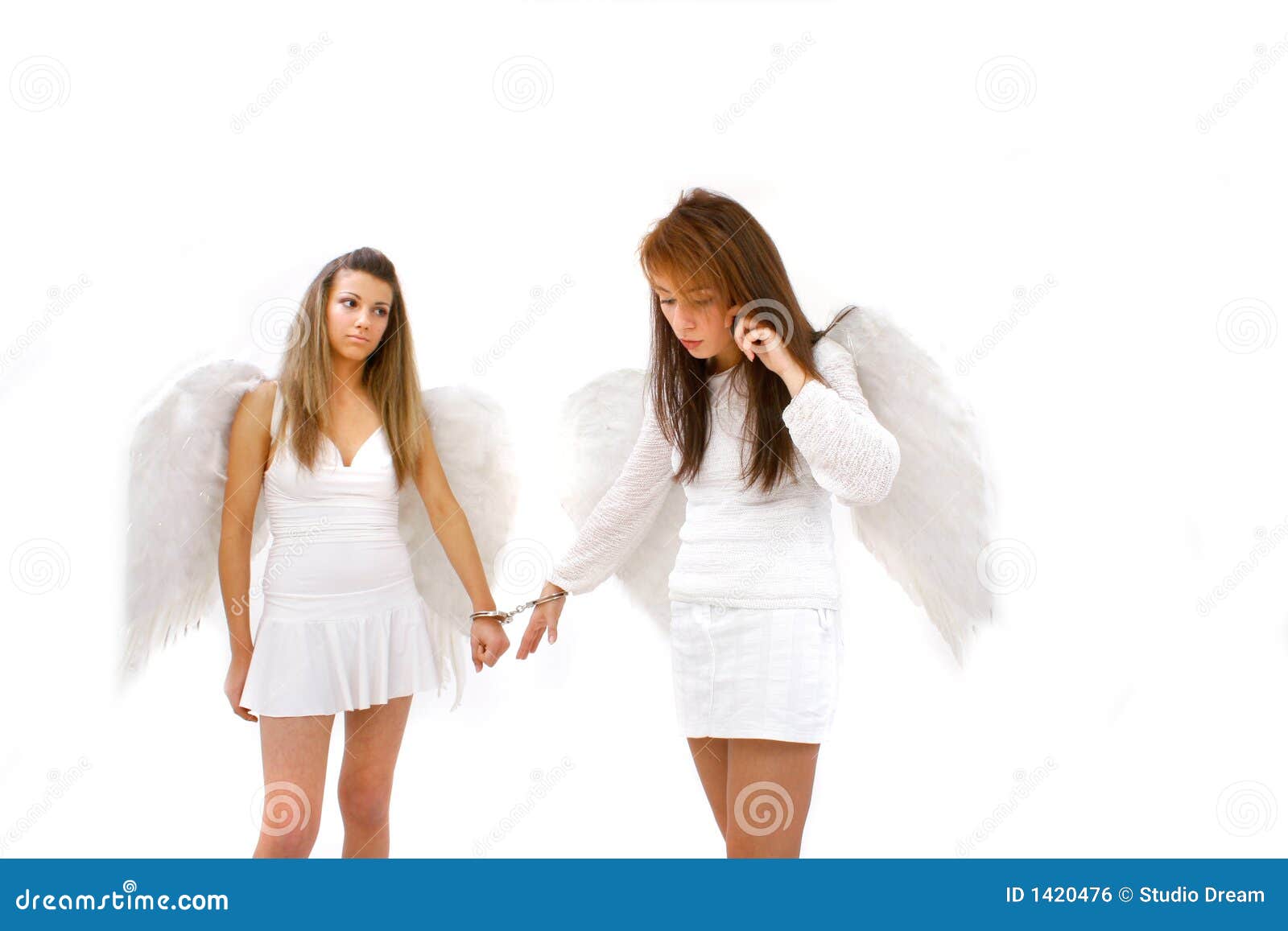 Hand Cuffed Engel stockfoto. Bild von ruhe, fromm, himmel - 1420476
