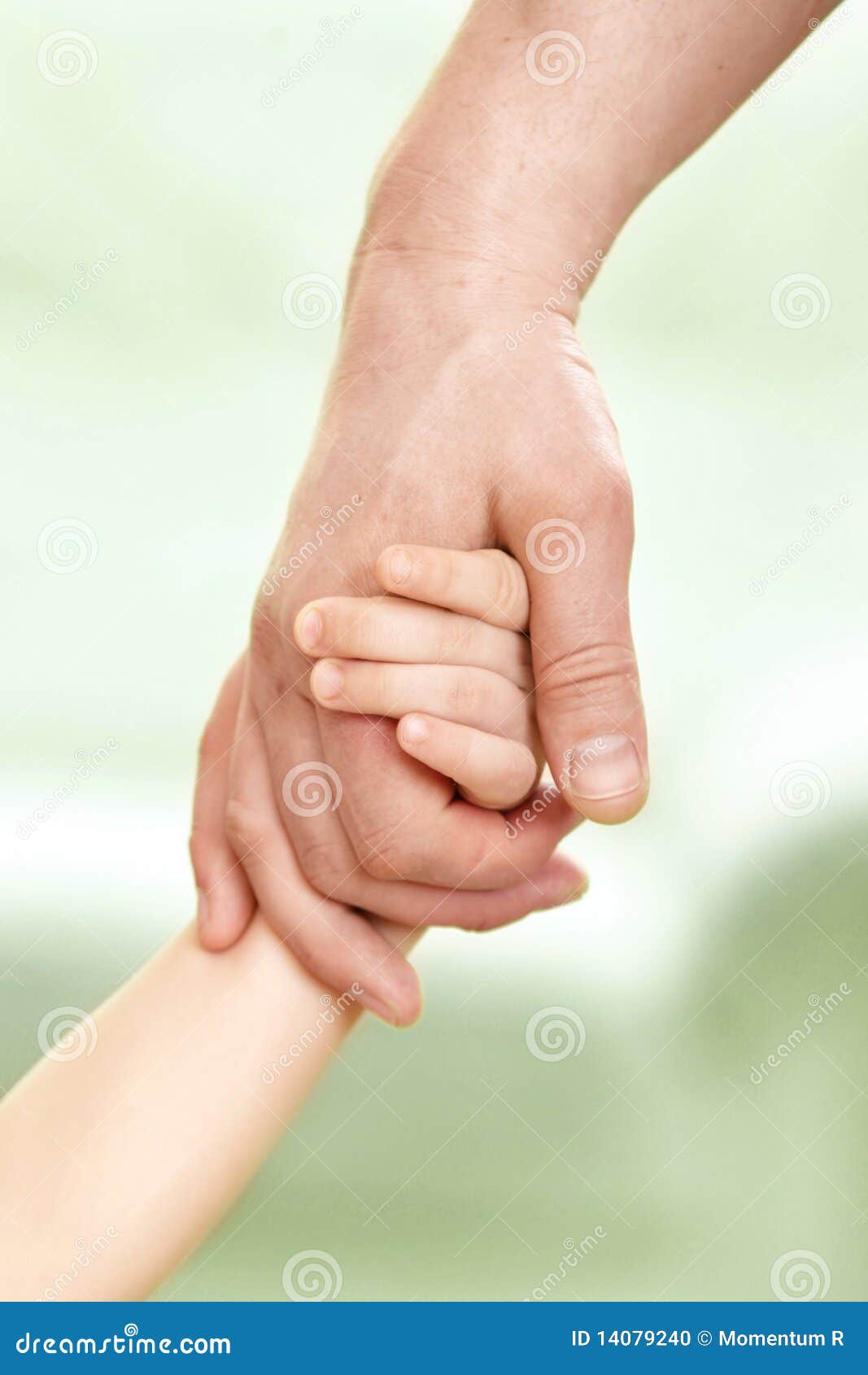 Hand des Vaters stockfoto. Bild von hand, erwachsener - 14079240