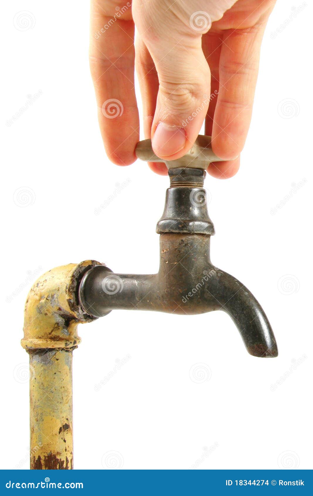 Hand, Die Den Alten Rostigen Hahn Dreht Stockfoto - Bild von getrennt ...