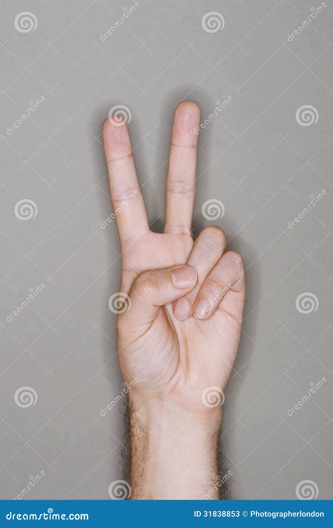 Hand, Die Friedenszeichen Gestikuliert Stockbild - Bild von positiv ...