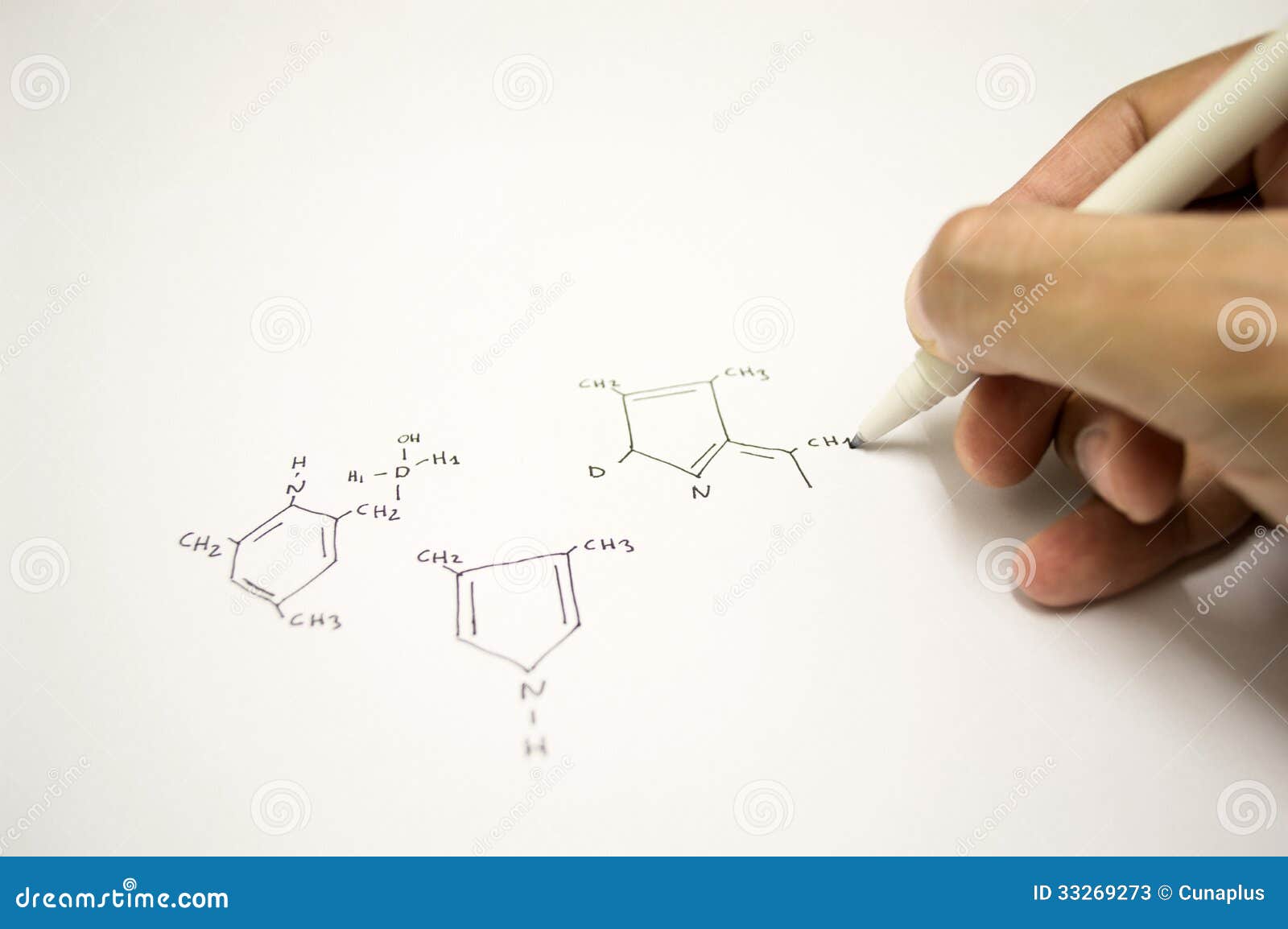 Hand Drawing Molecular Structure Stock Photos - Image: 33269273