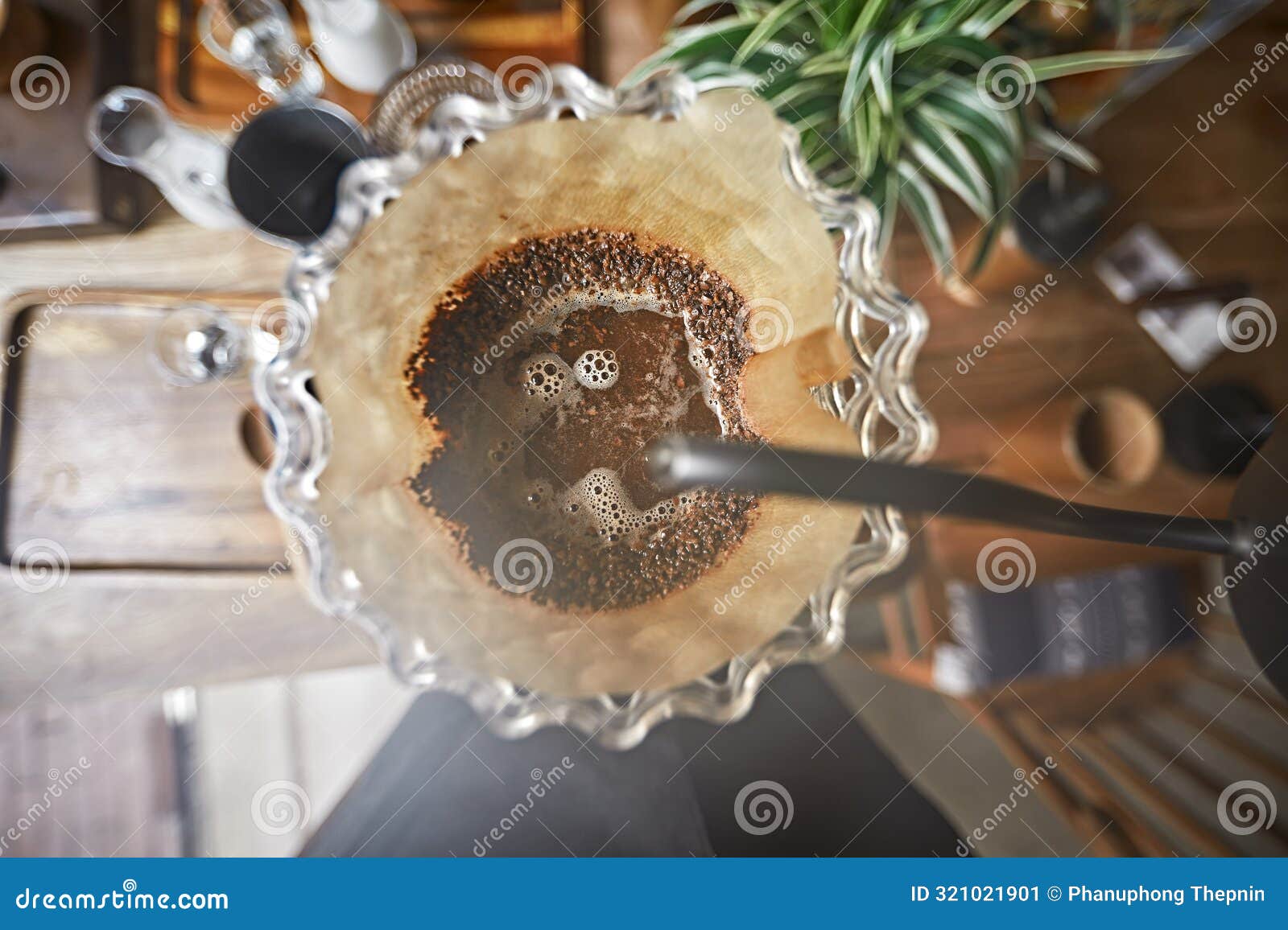 Hand Drip Coffee, Barista Making Drip Coffee Stock Image - Image of ...
