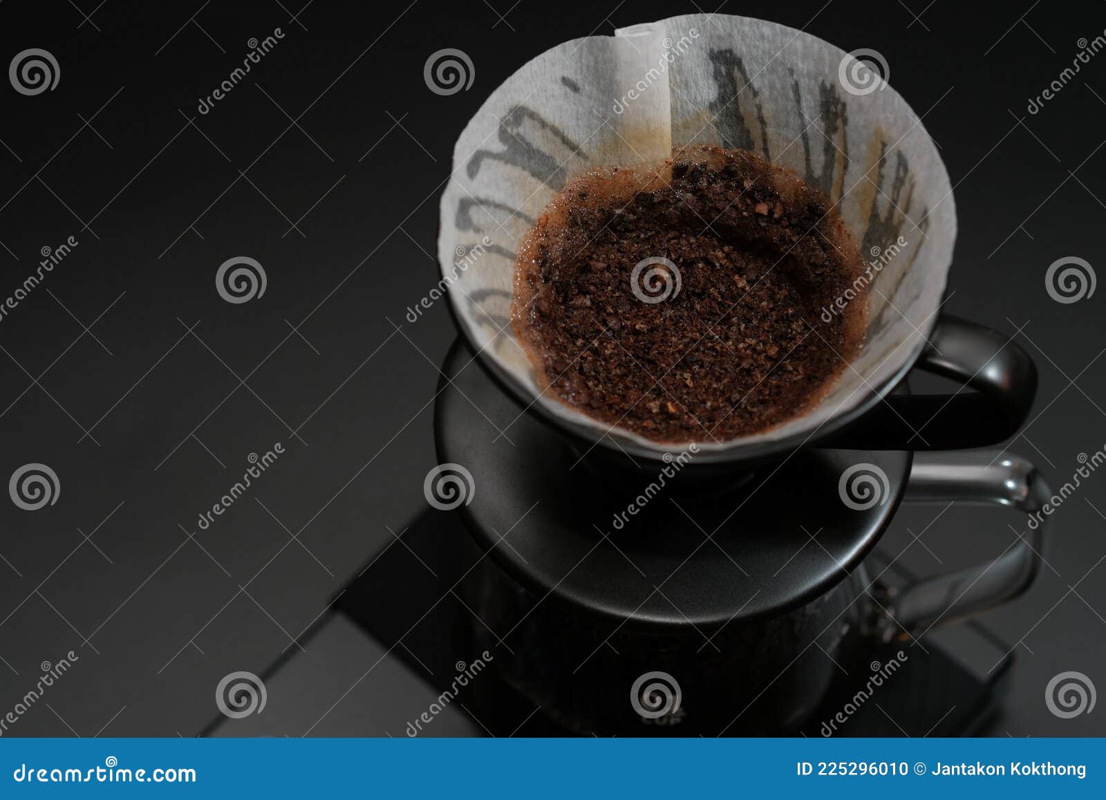 Hand Driper of Prepare Drip Coffee on Digital Scale Stock Photo - Image ...