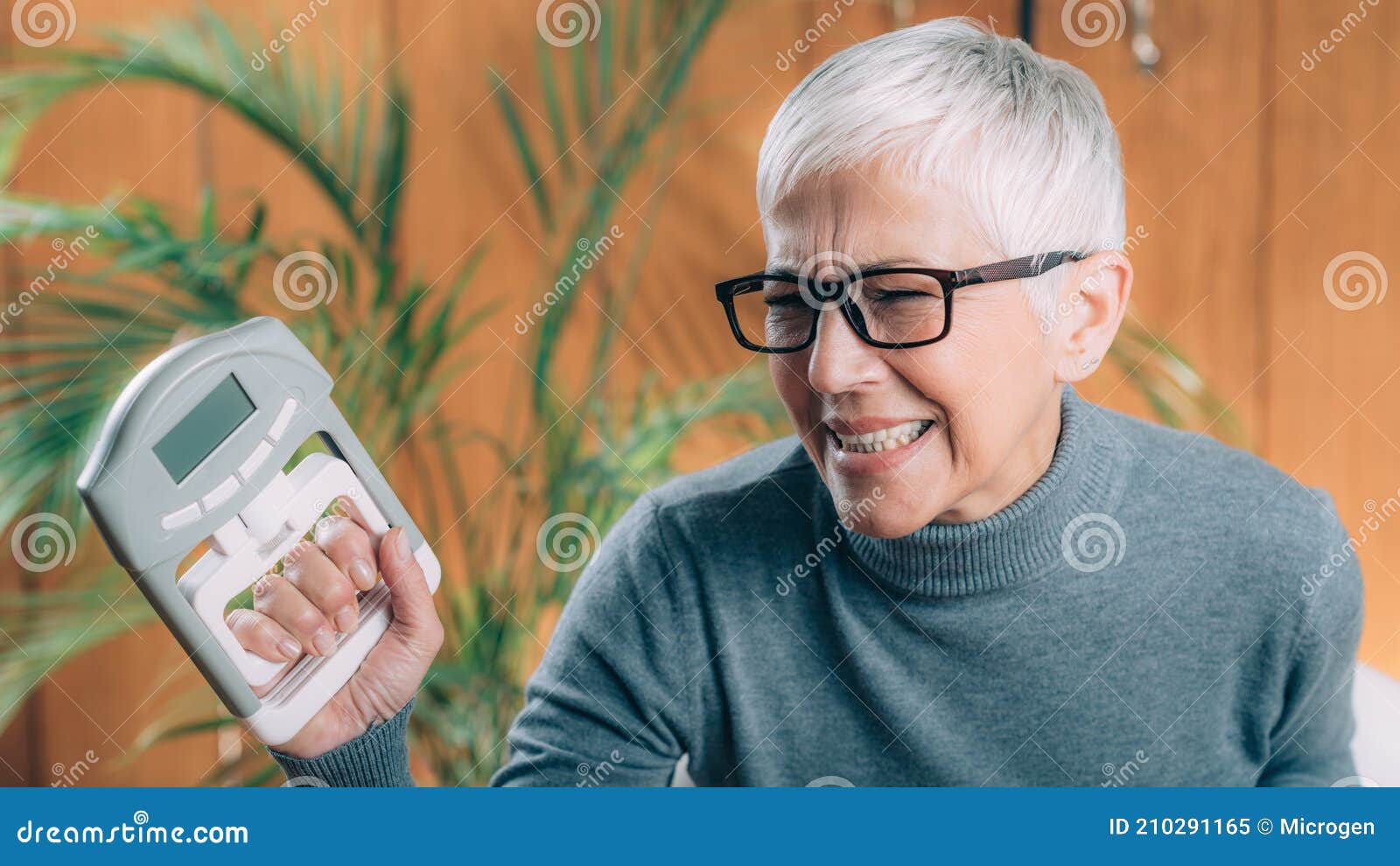 Hand Dynamometer Grip Strength Test Stock Image - Image of dynamometer ...
