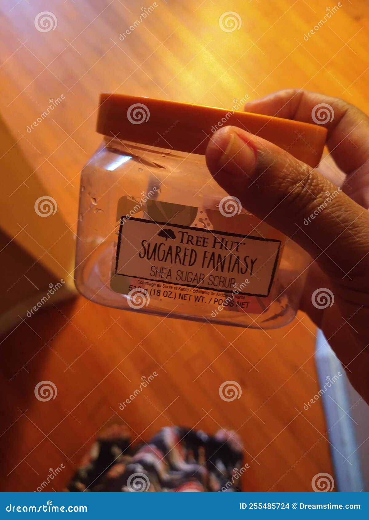 Hand finger clean editorial stock image. Image of drink - 255485724