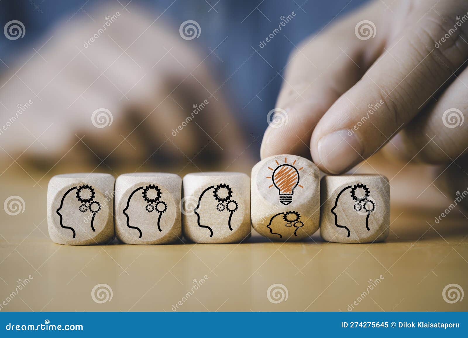 Hand Flipping To Change Human Thinking Icon To Lightbulb Lamp Glowing ...