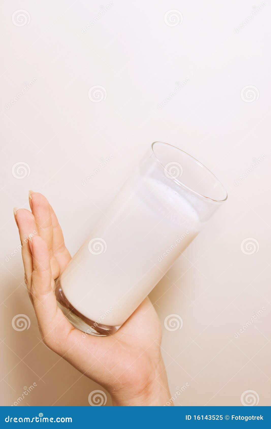Hand with a glass stock image. Image of fresh, drink - 16143525