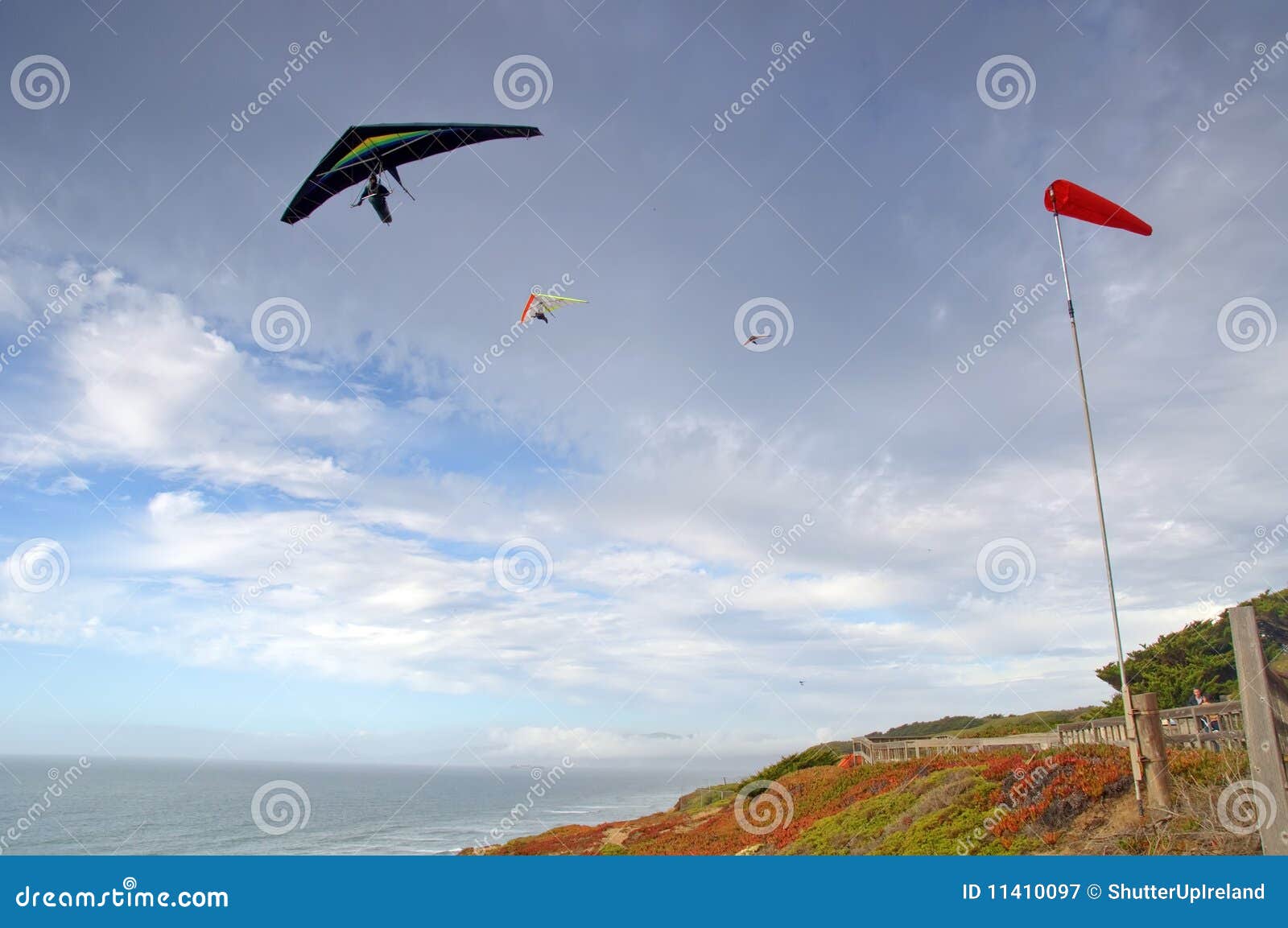 Hand Glider by Seascape Cliff Stock Image - Image of world, breeze ...