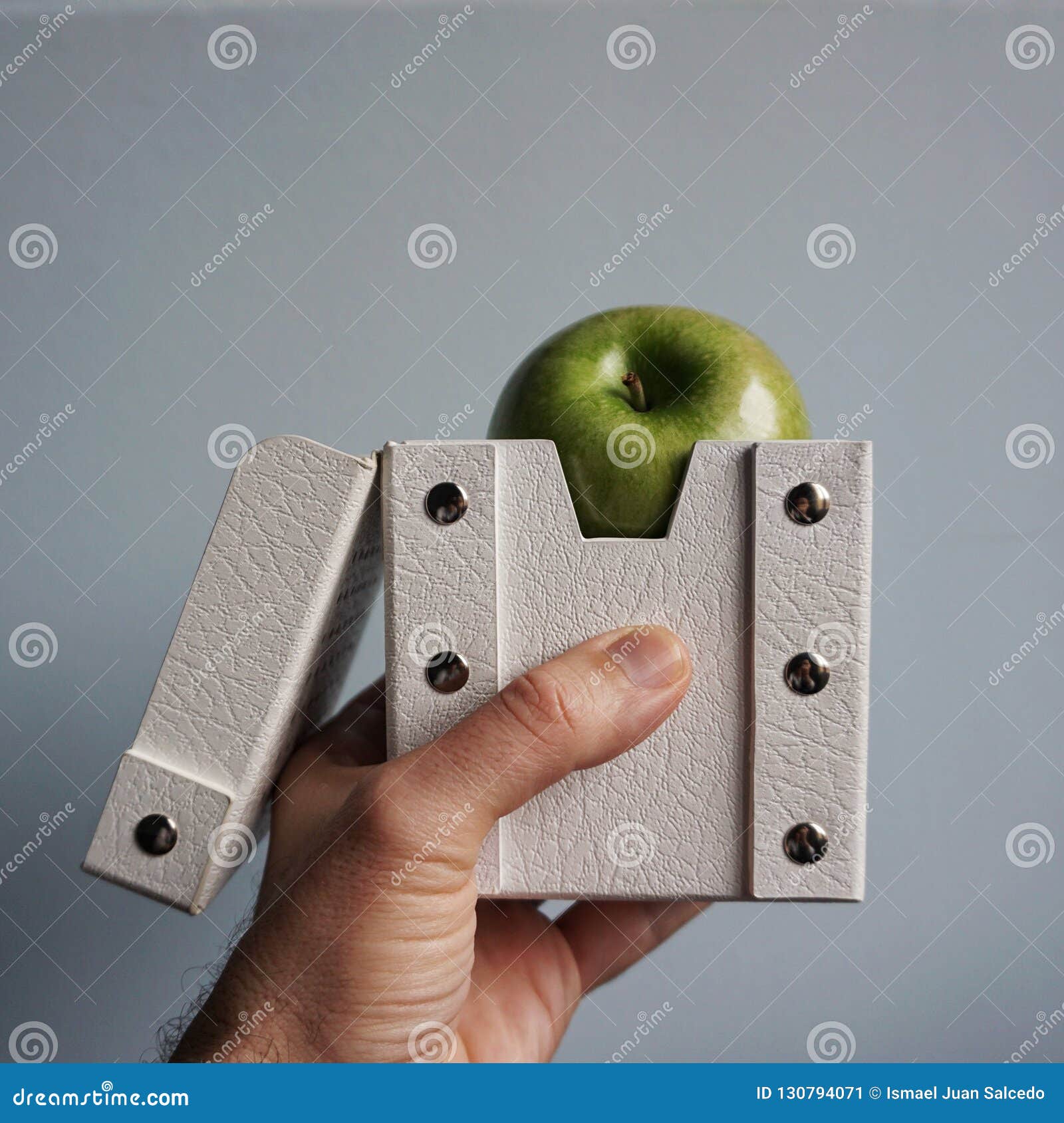 Hand and Green Apple in the Box Stock Image - Image of apple, indoor ...