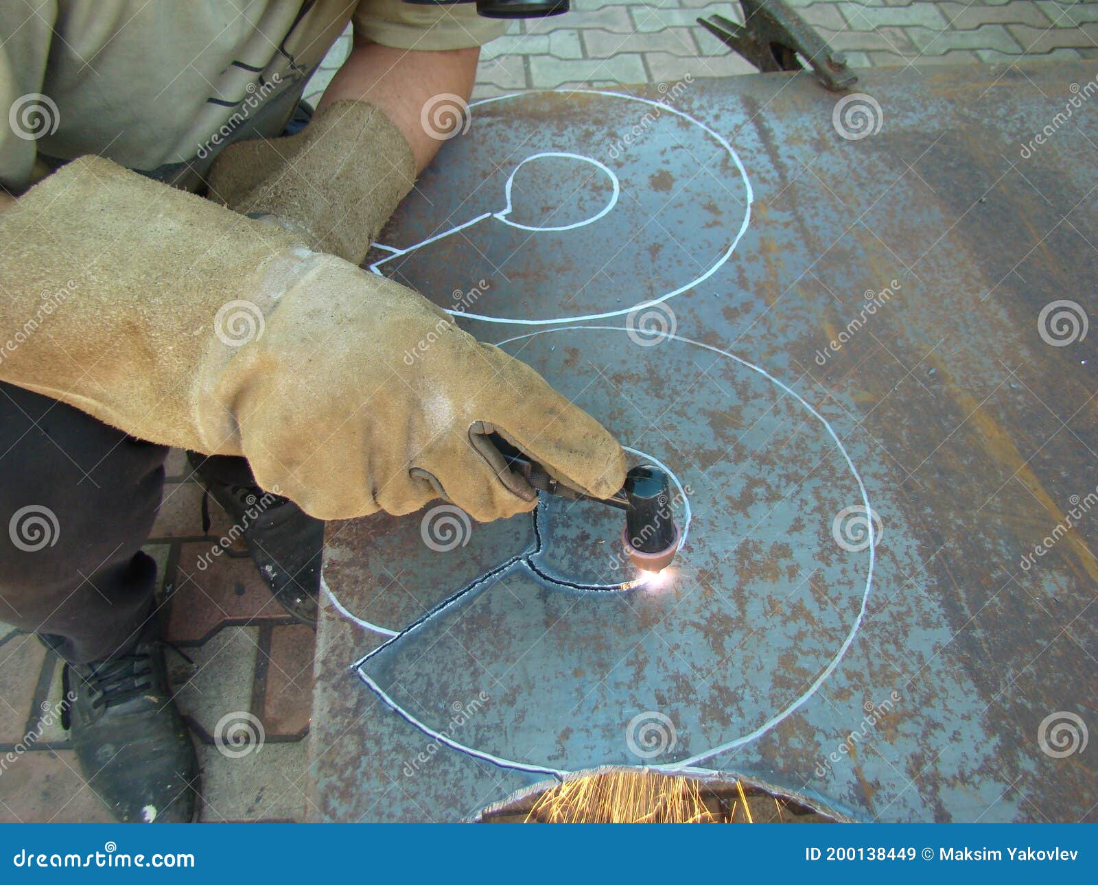 Manual plasma cutter stock image. Image of metallurgy - 200138449
