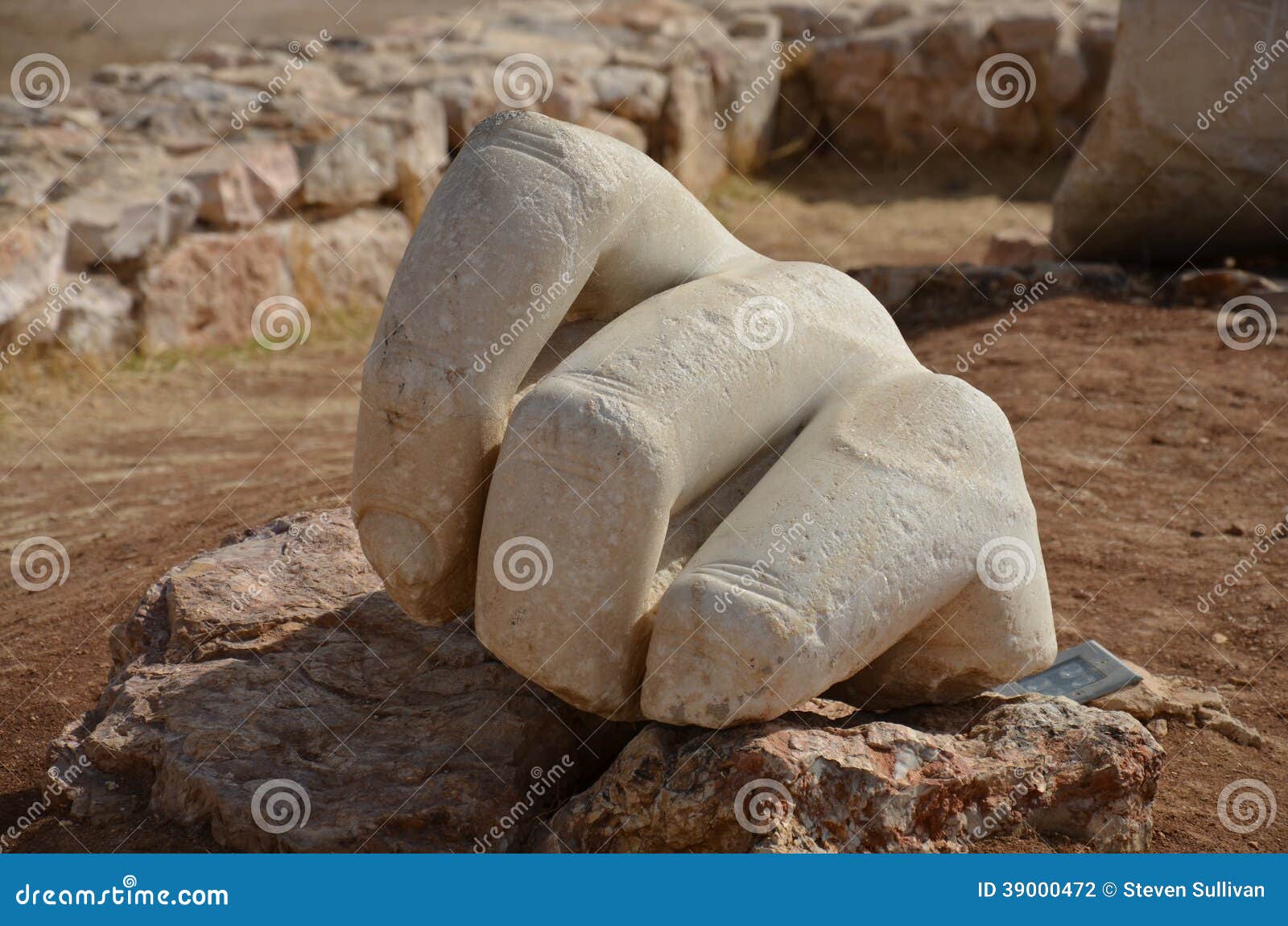 Hand of Hercules, Amman stock photo. Image of citadel - 39000472