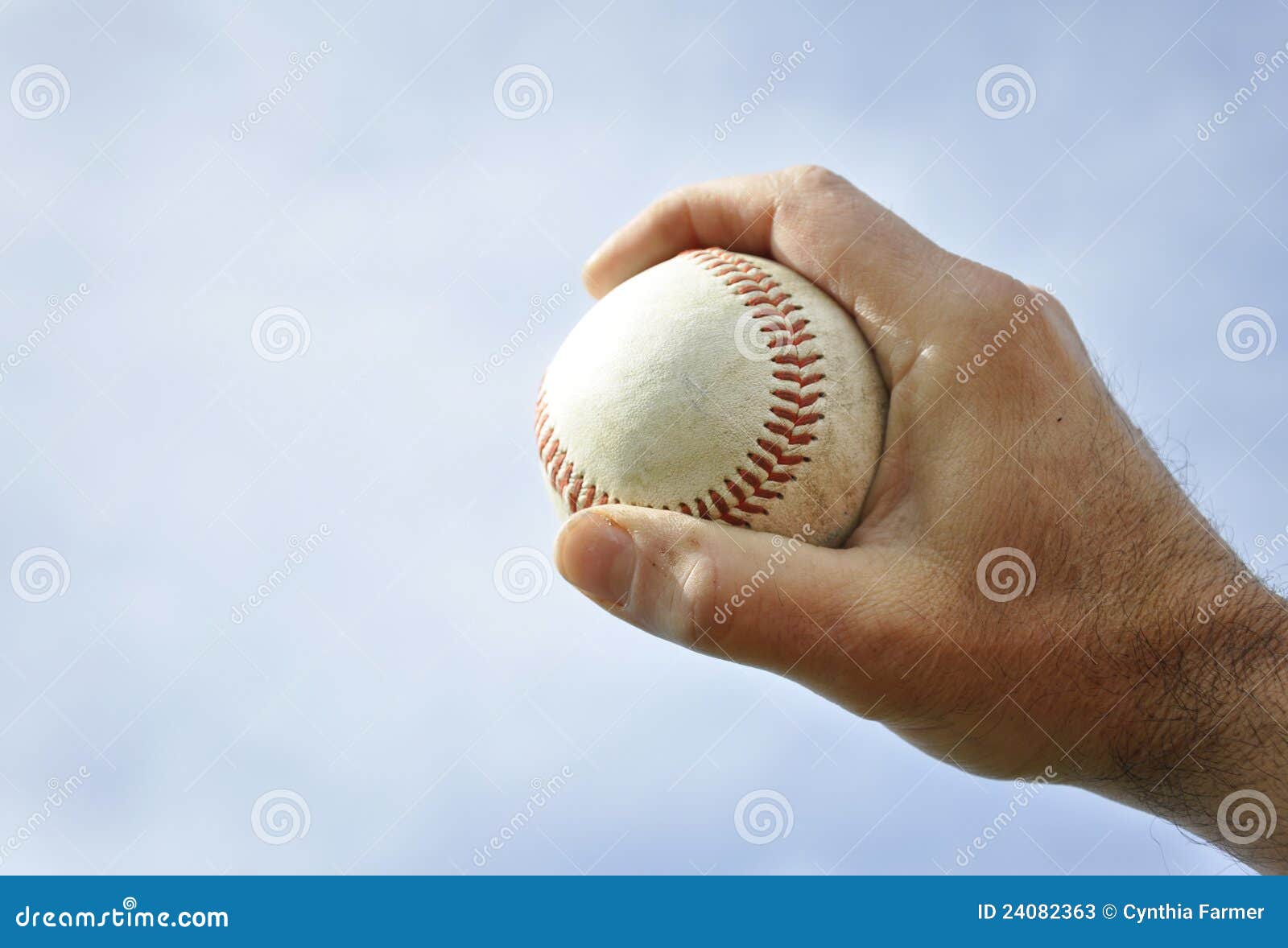 Hand holding a baseball stock image. Image of ball, hardball - 24082363