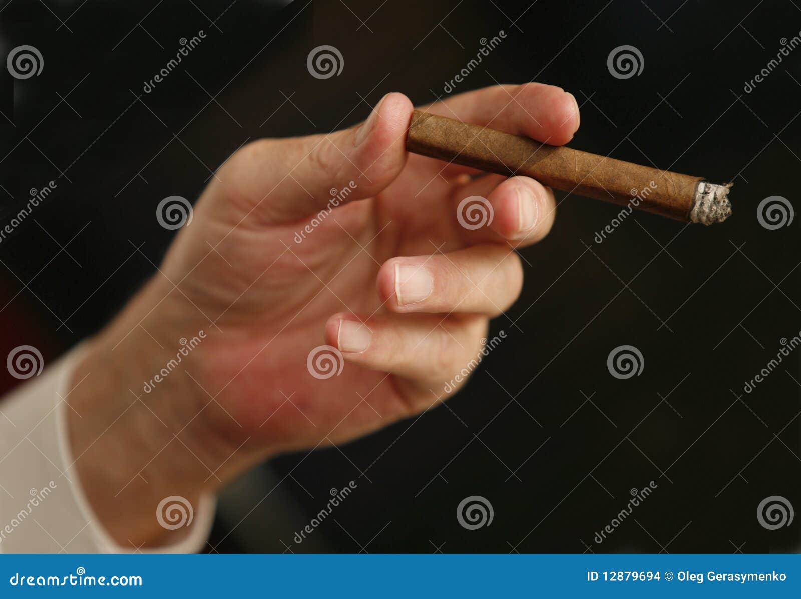 Hand Holding Cigar Stock Images - Image: 12879694