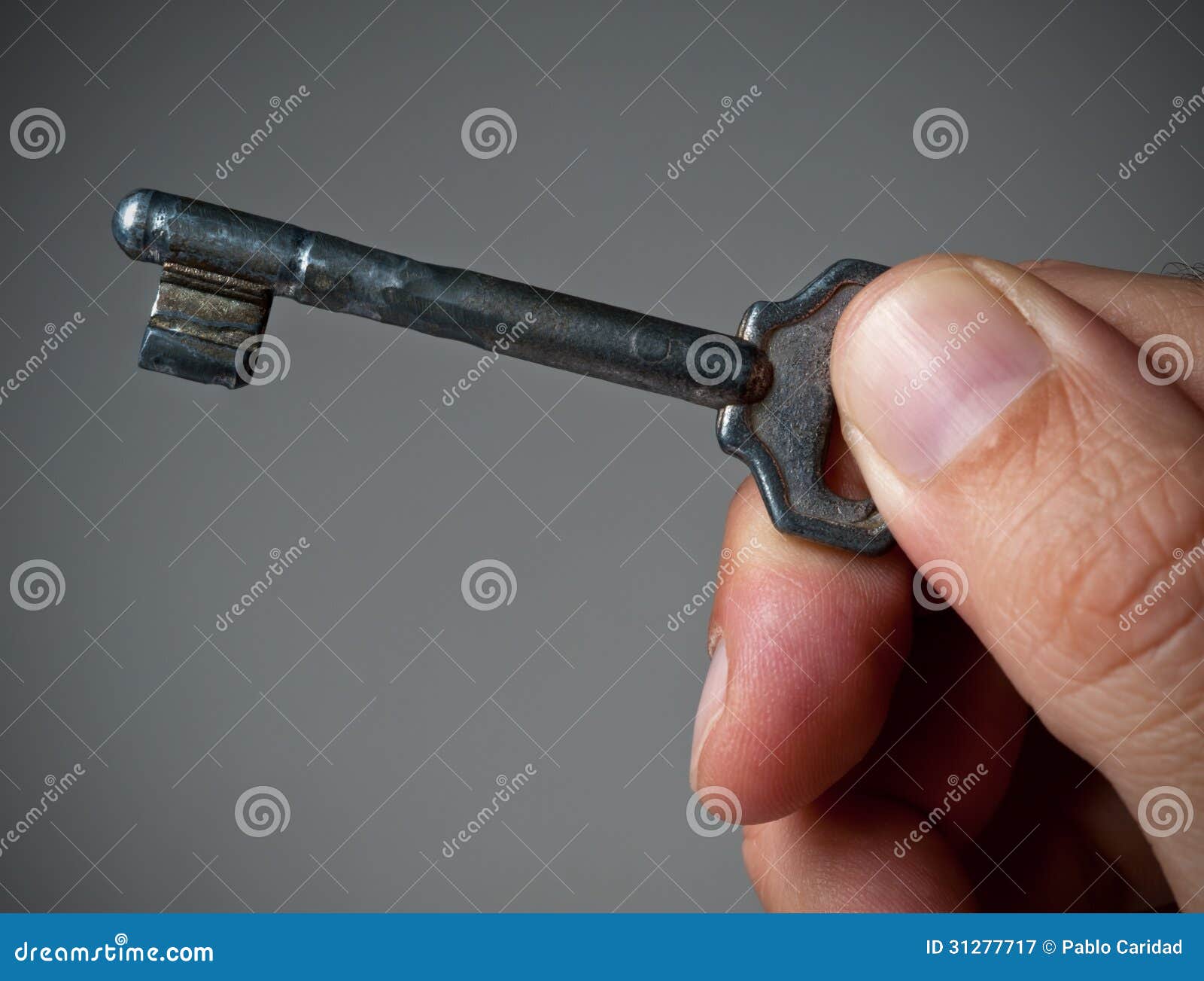 Hand holding key. stock image. Image of door, people - 31277717