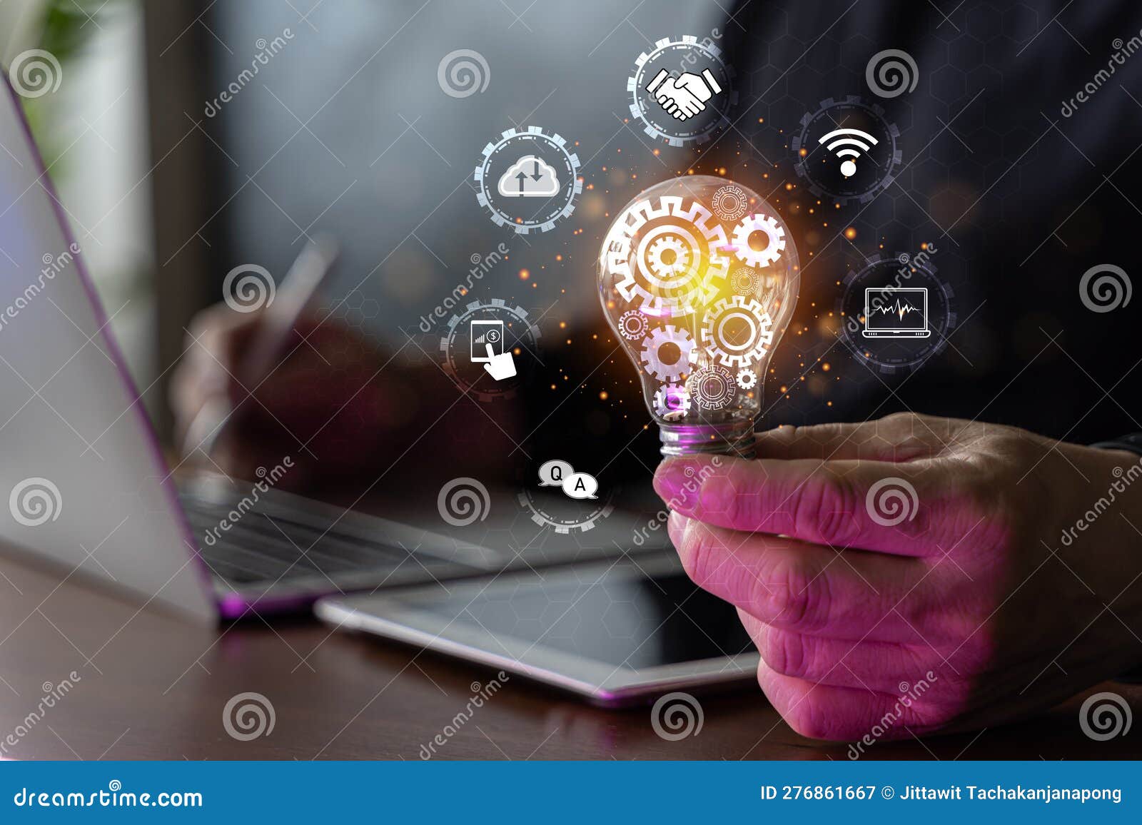 Hand Holding Light Bulb, Global Internet Connection Cloud Computing ...