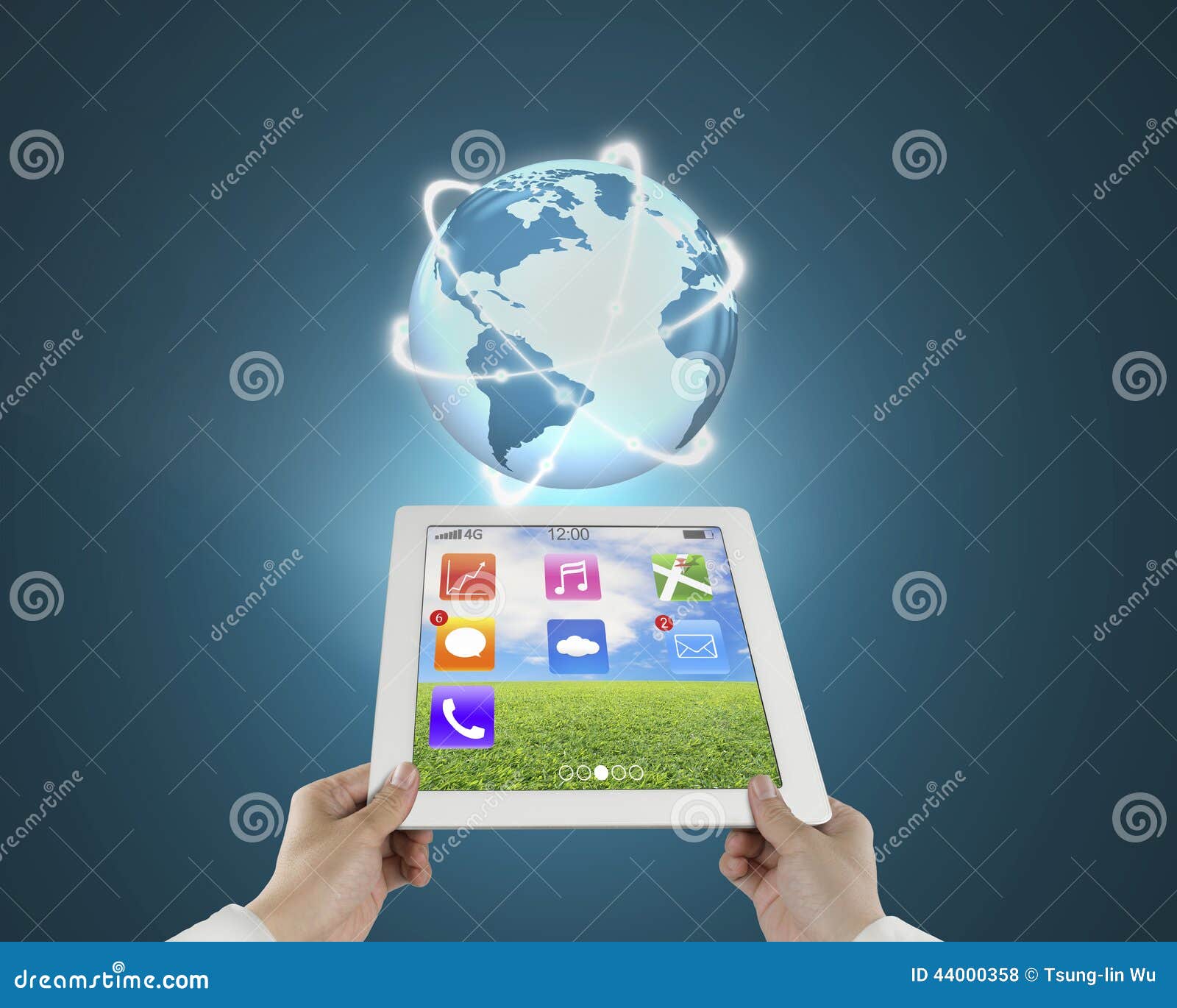 Hand Holding Light Pad with Globe Stock Photo - Image of glowing, apps ...