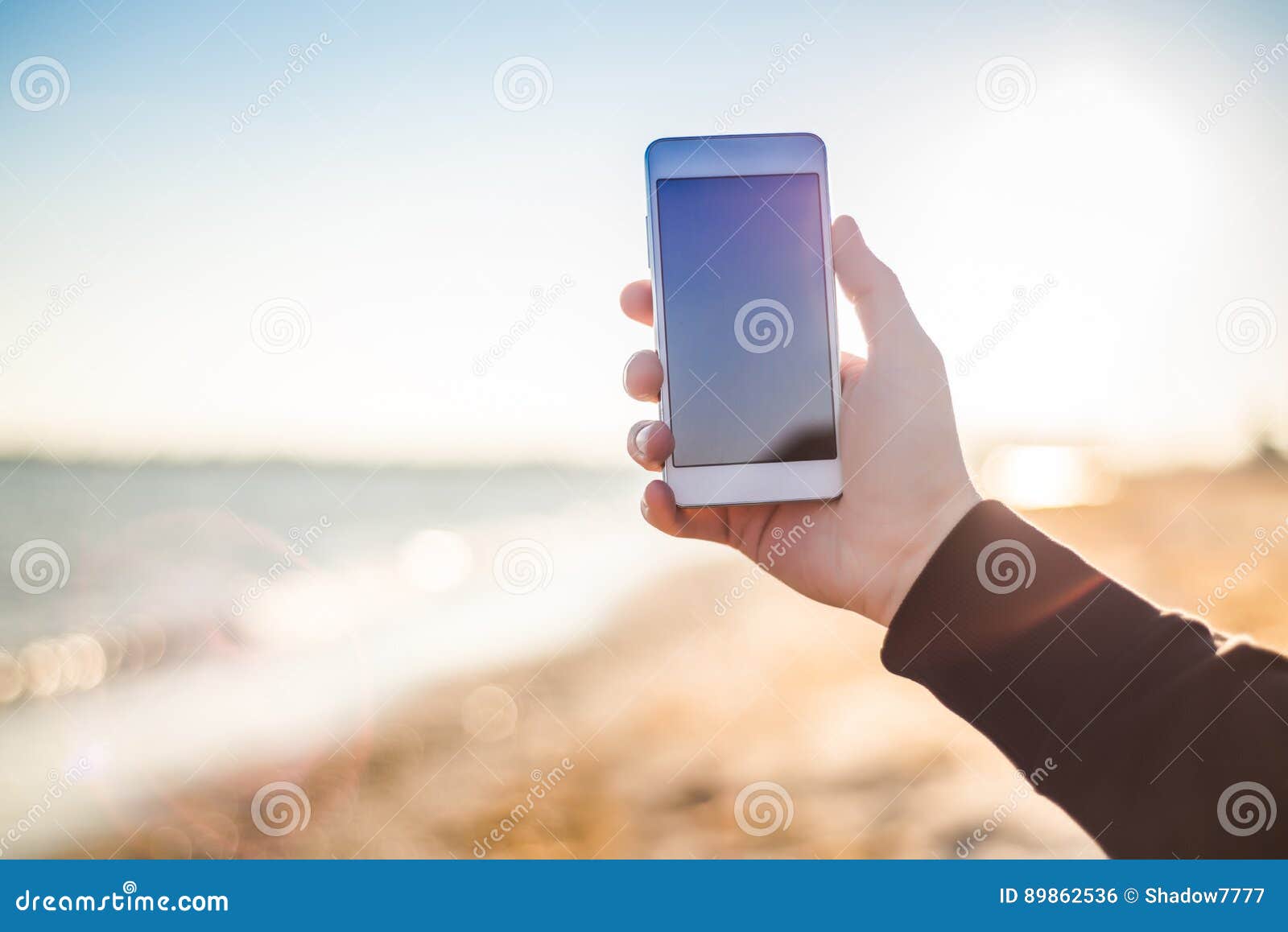 Hand Holding Phone Close-up Stock Photo - Image of green, communication ...