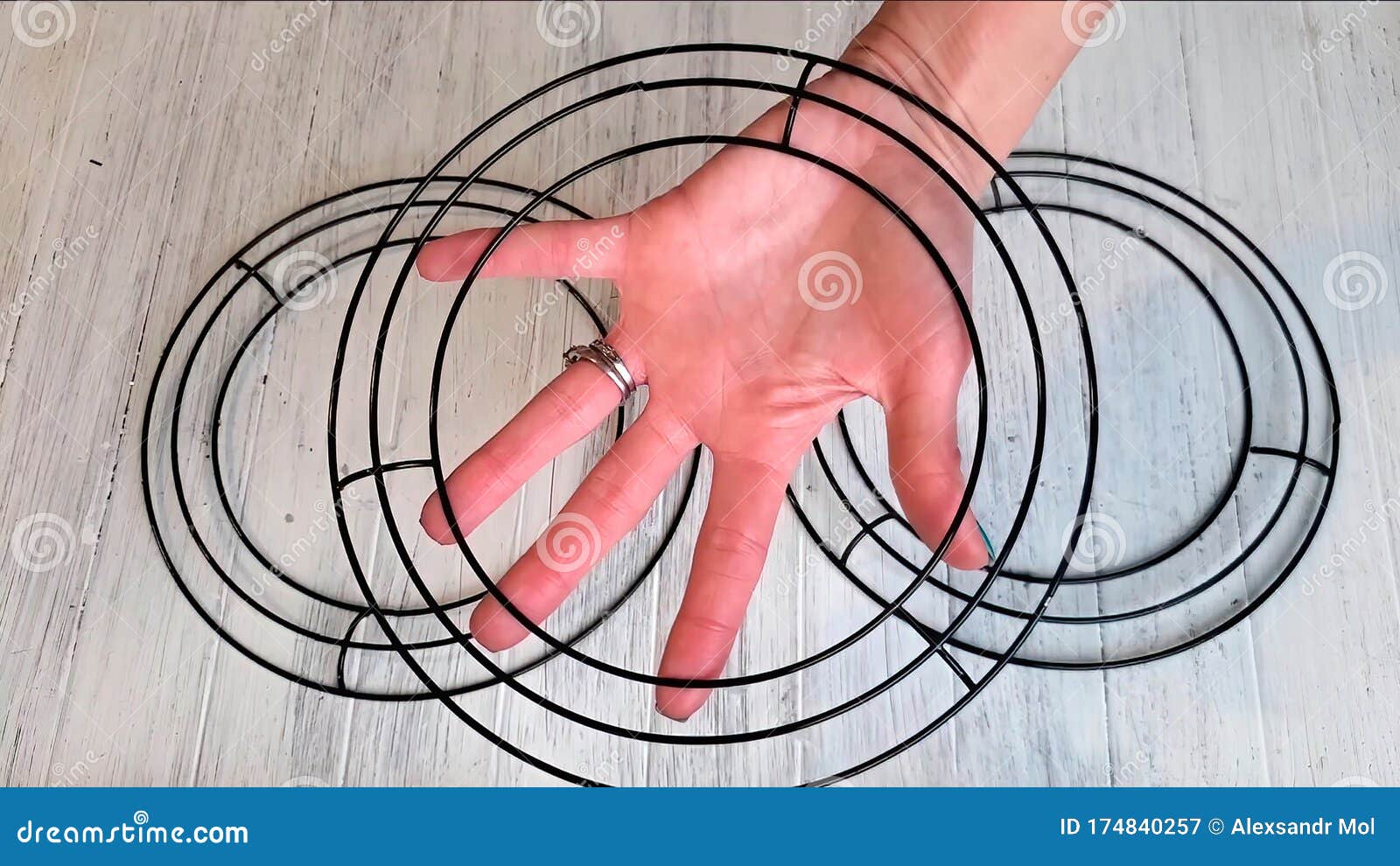 The Hand Holds a Metal Circle Stock Image - Image of goal ...