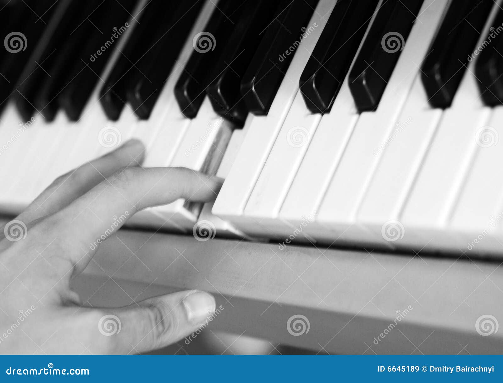 Hand and Keyboard Instrument Stock Image - Image of practicing, playing ...
