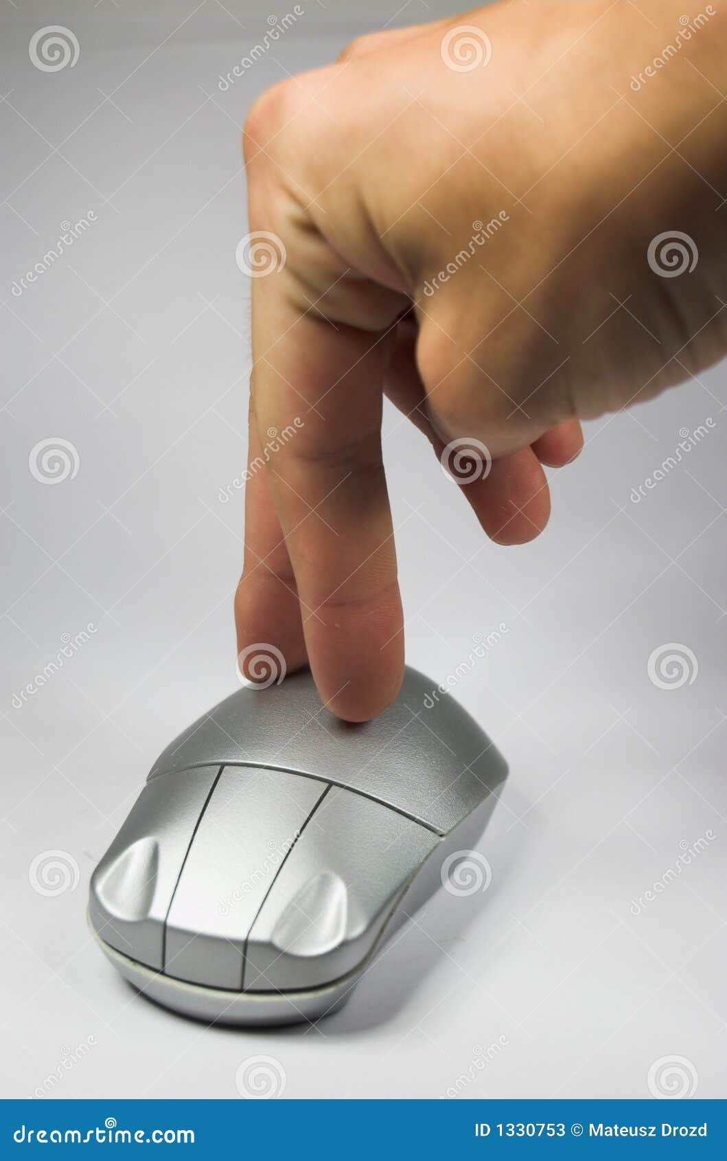 Hand with mouse stock image. Image of mice, hardware, browsing - 1330753