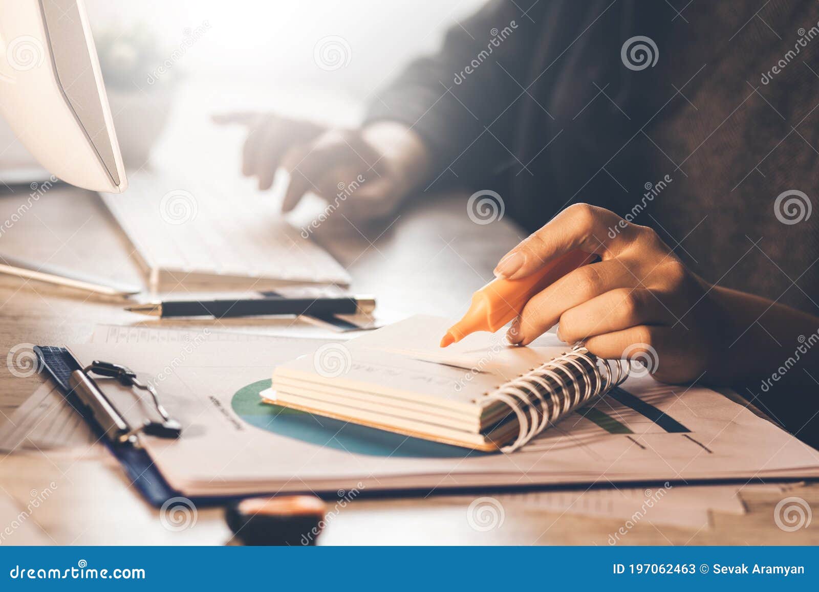 Hand notepad with keyboard stock image. Image of student - 197062463