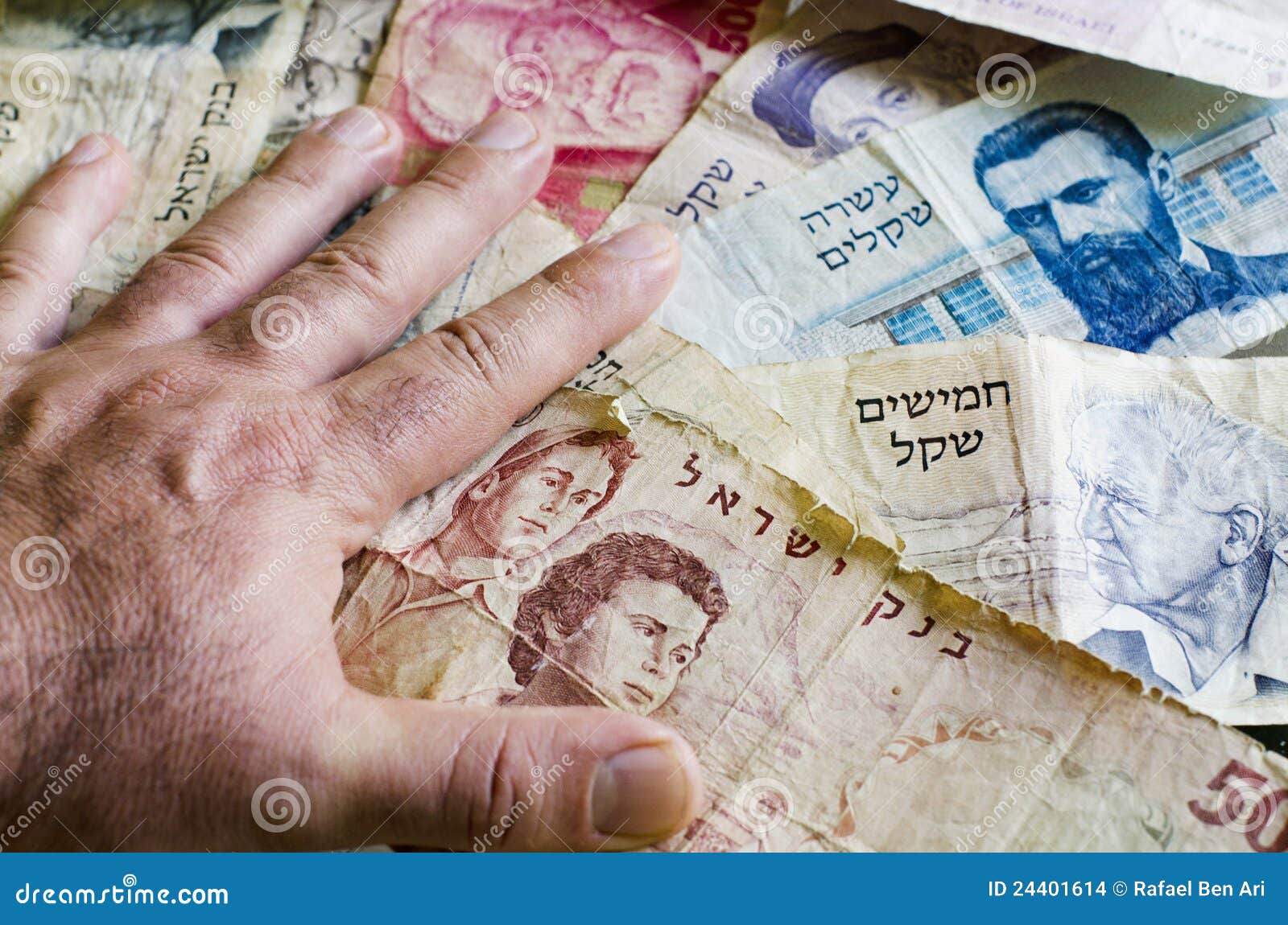 Hand on Old Israeli Bank Notes Stock Photo - Image of debt, financial ...