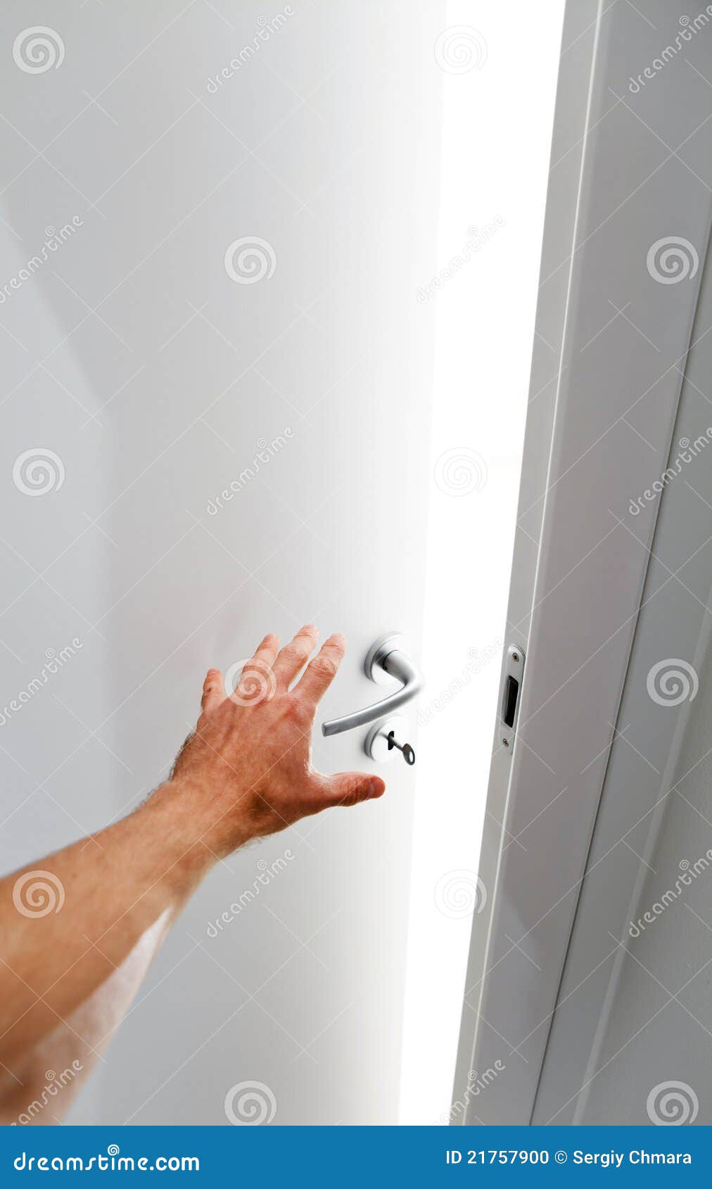 Hand opening the door stock photo. Image of hand, reaching - 21757900
