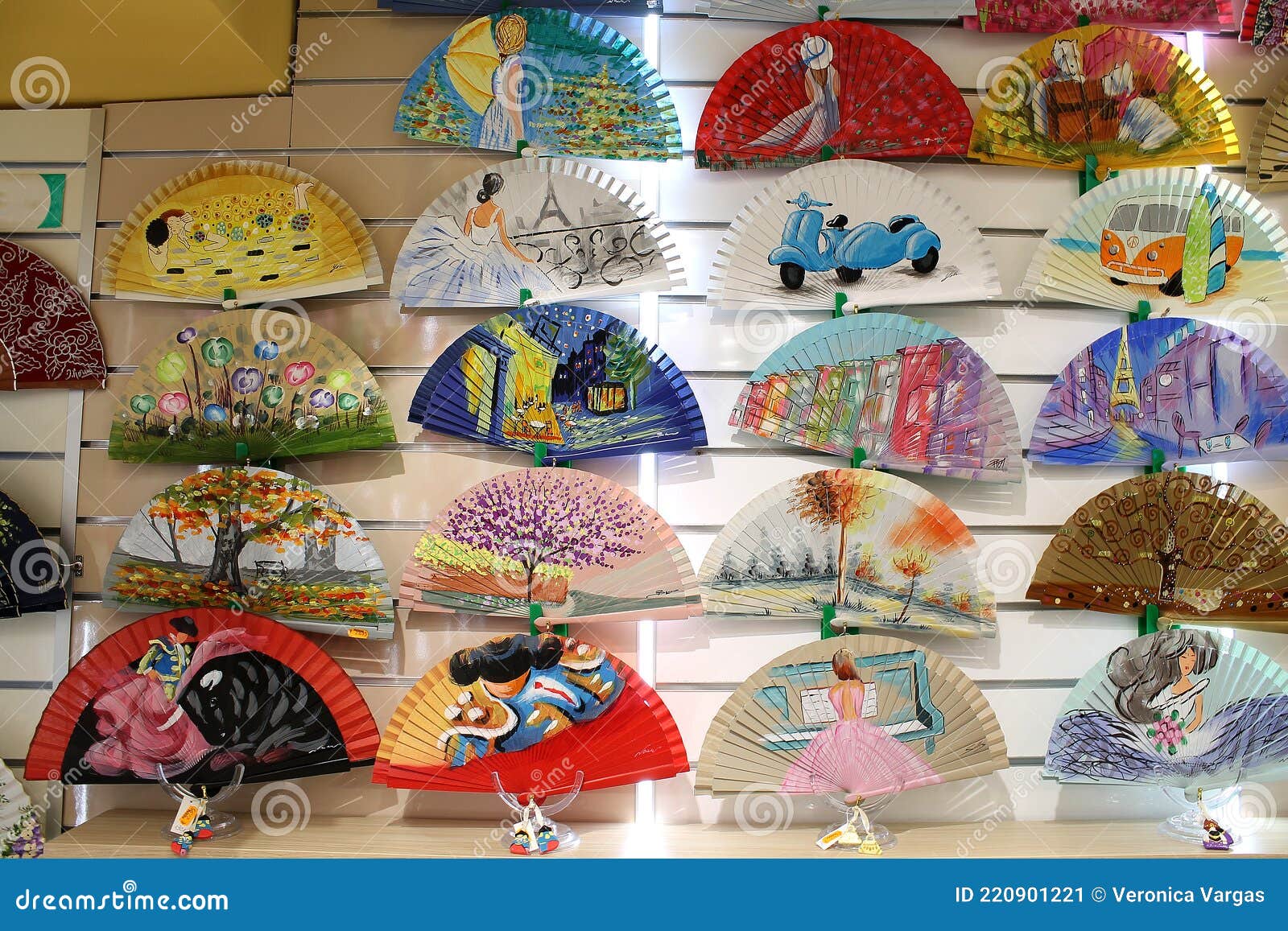 221 Hand Painted Fans Stock Photos - Free & Royalty-Free Stock Photos ...