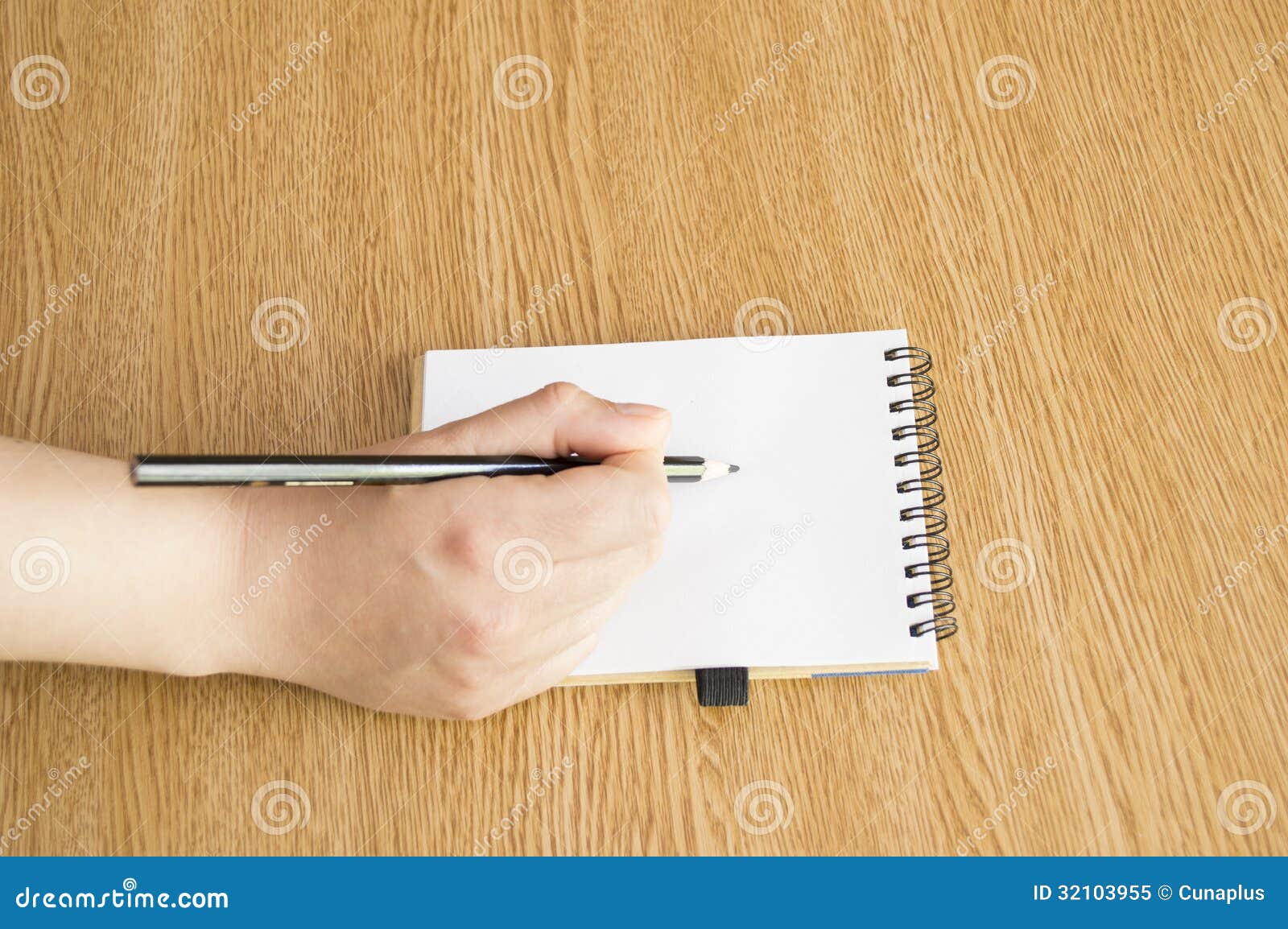 Hand with Pen Writing Down Notes Stock Image - Image of hand, close ...