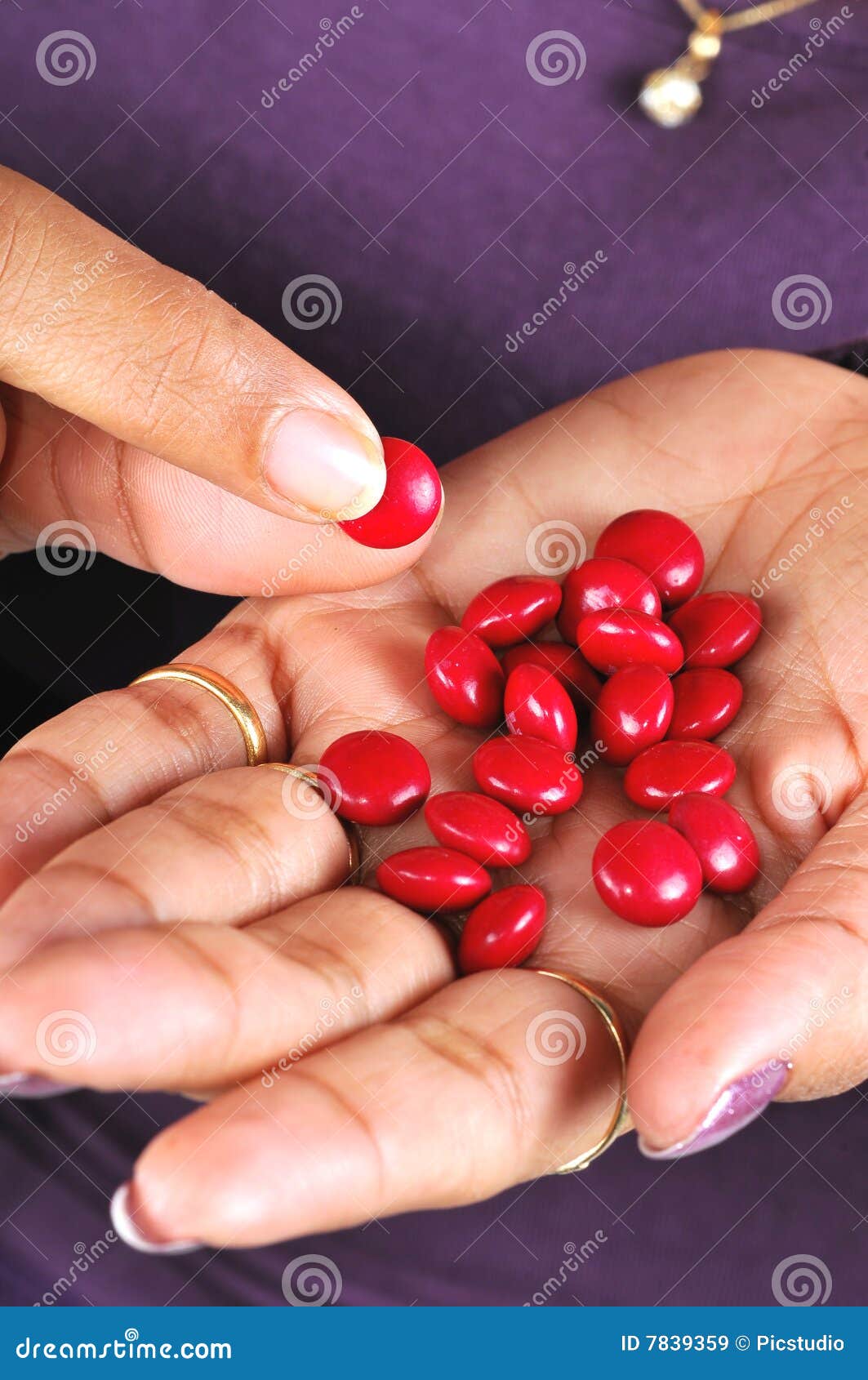 Hand with pills stock image. Image of arthritus, female - 7839359