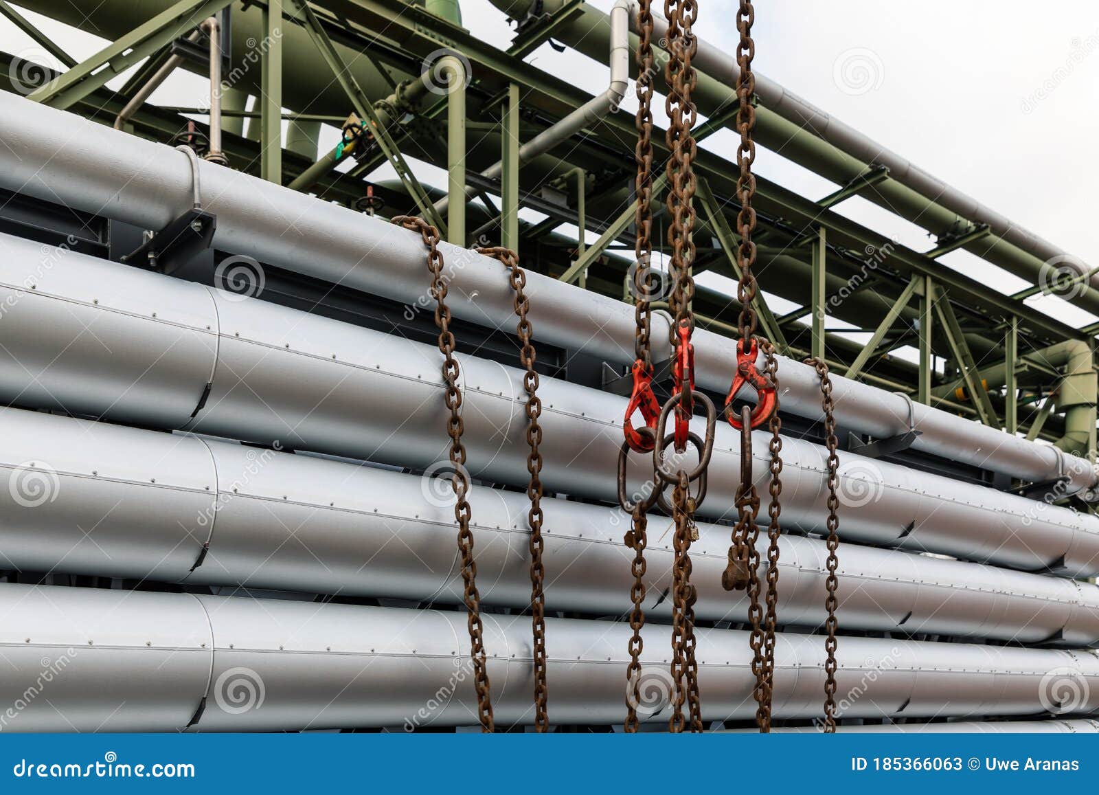 Assembling a Heat Exchanger with a Hydraulic Spanner System Stock Image ...