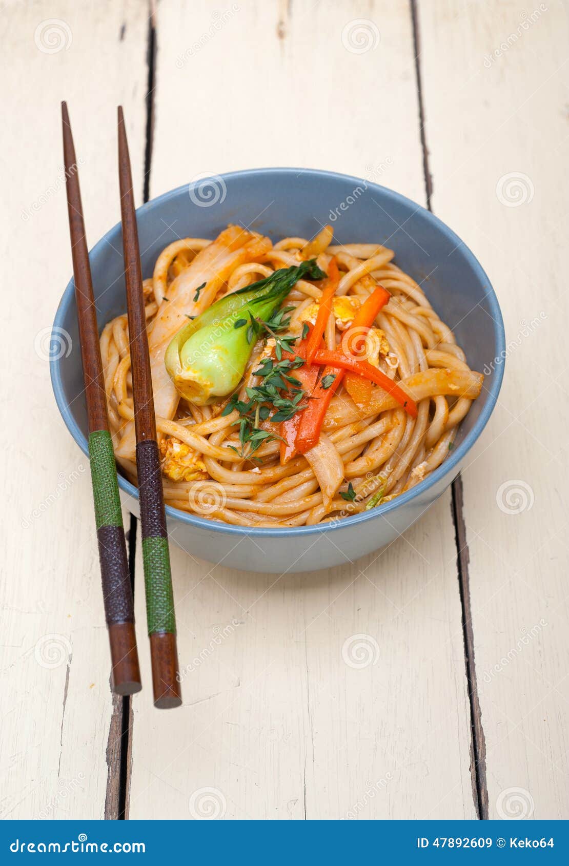 Hand pulled ramen noodles stock image. Image of leaf - 47892609